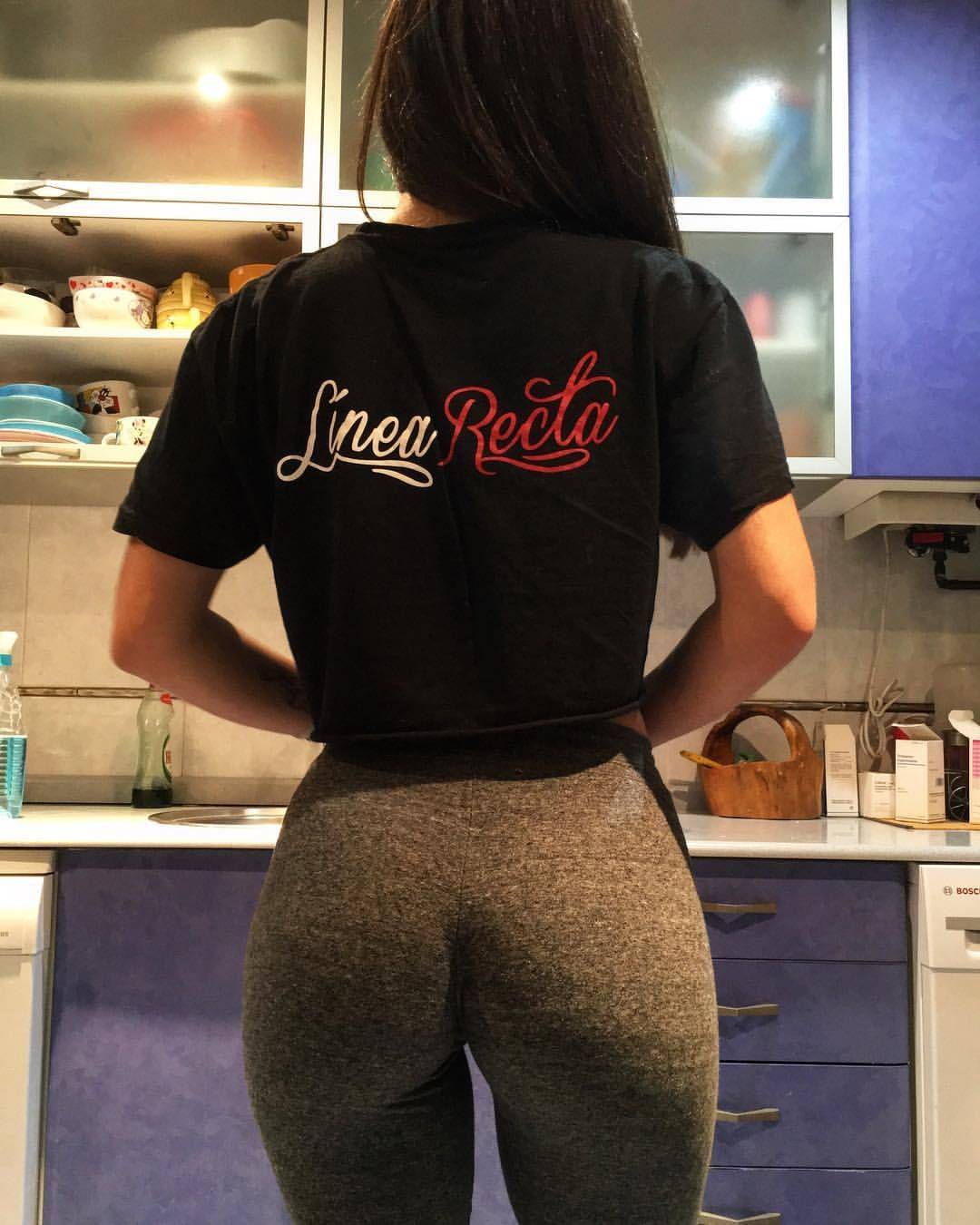 goddess in the kitchen | Scrolller