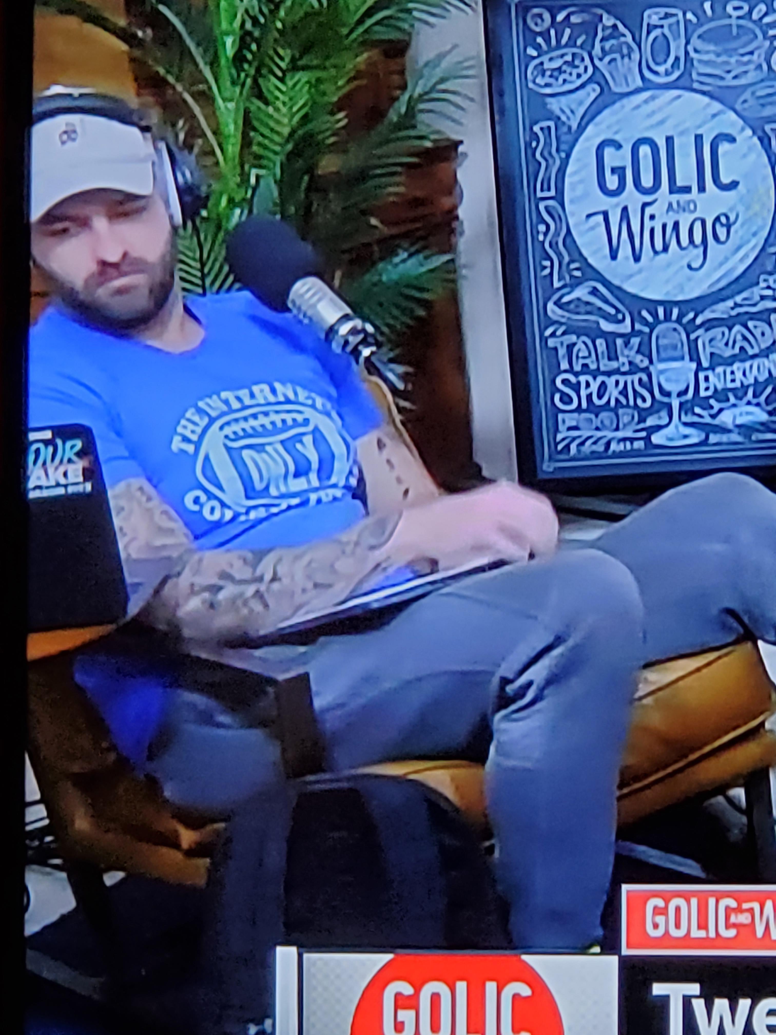 Gojo representing? | Scrolller