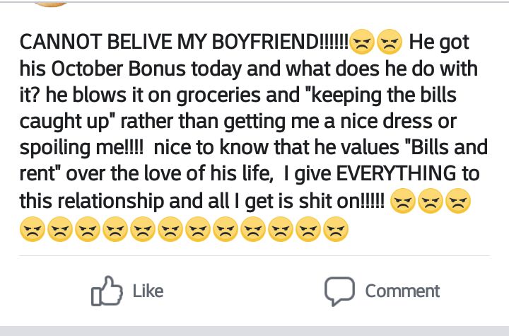 Gold Digger is mad her financially responsible BF didn't blow all his money on her | Scrolller