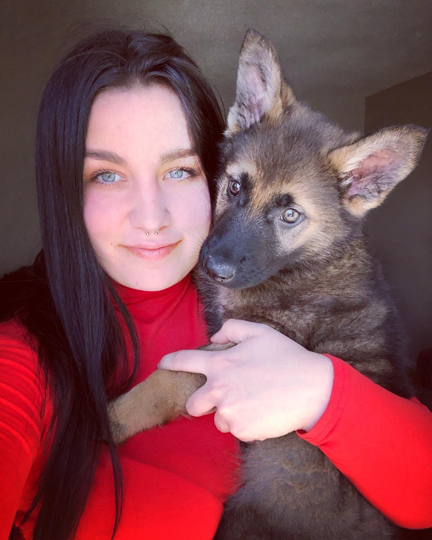 Good evening from me and my new pal ️ | Scrolller