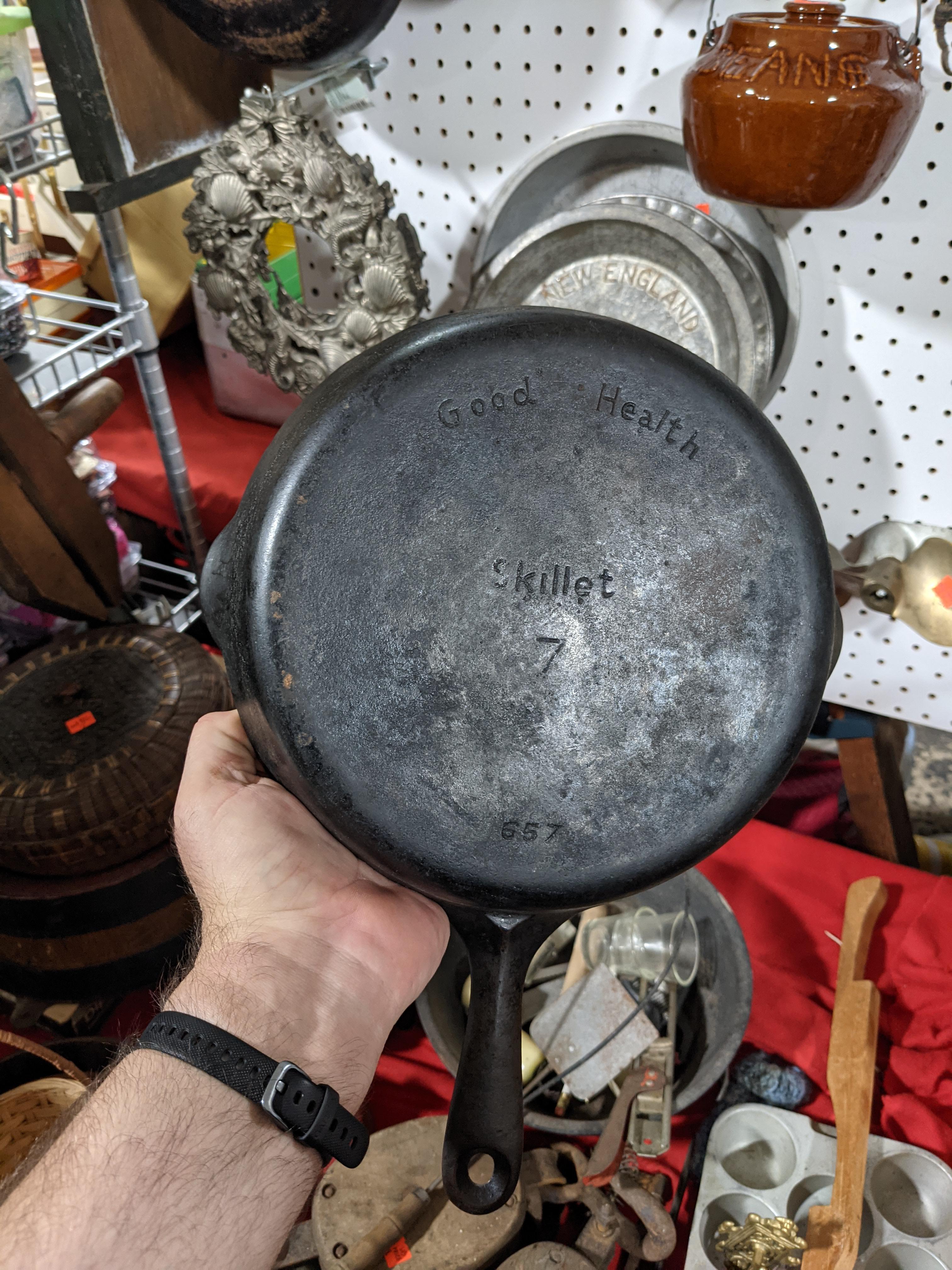 Good Health size 7 skillet. Griswold? Worth $58? | Scrolller