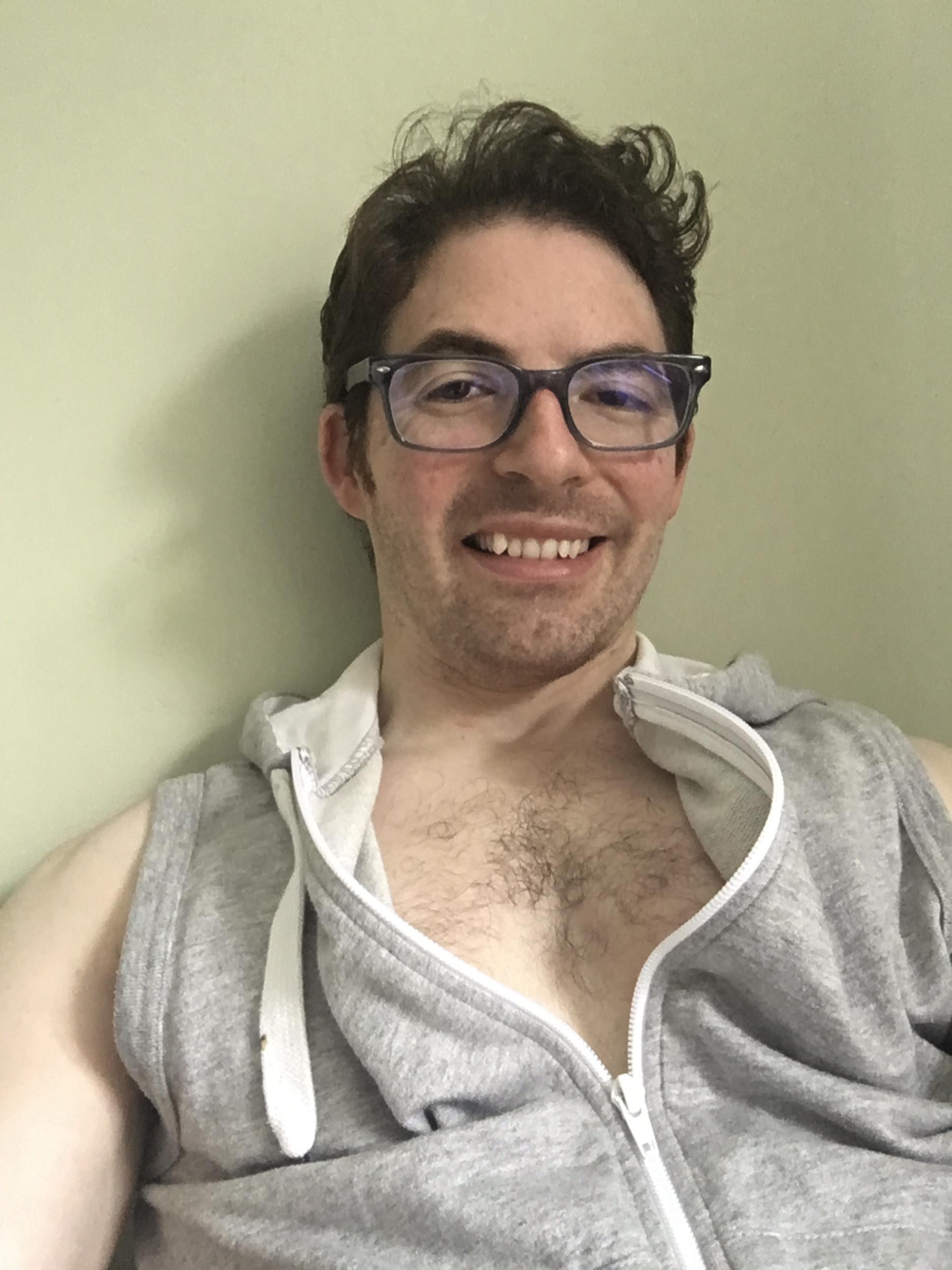 Good morning and hello 👋 happy weekend | Scrolller