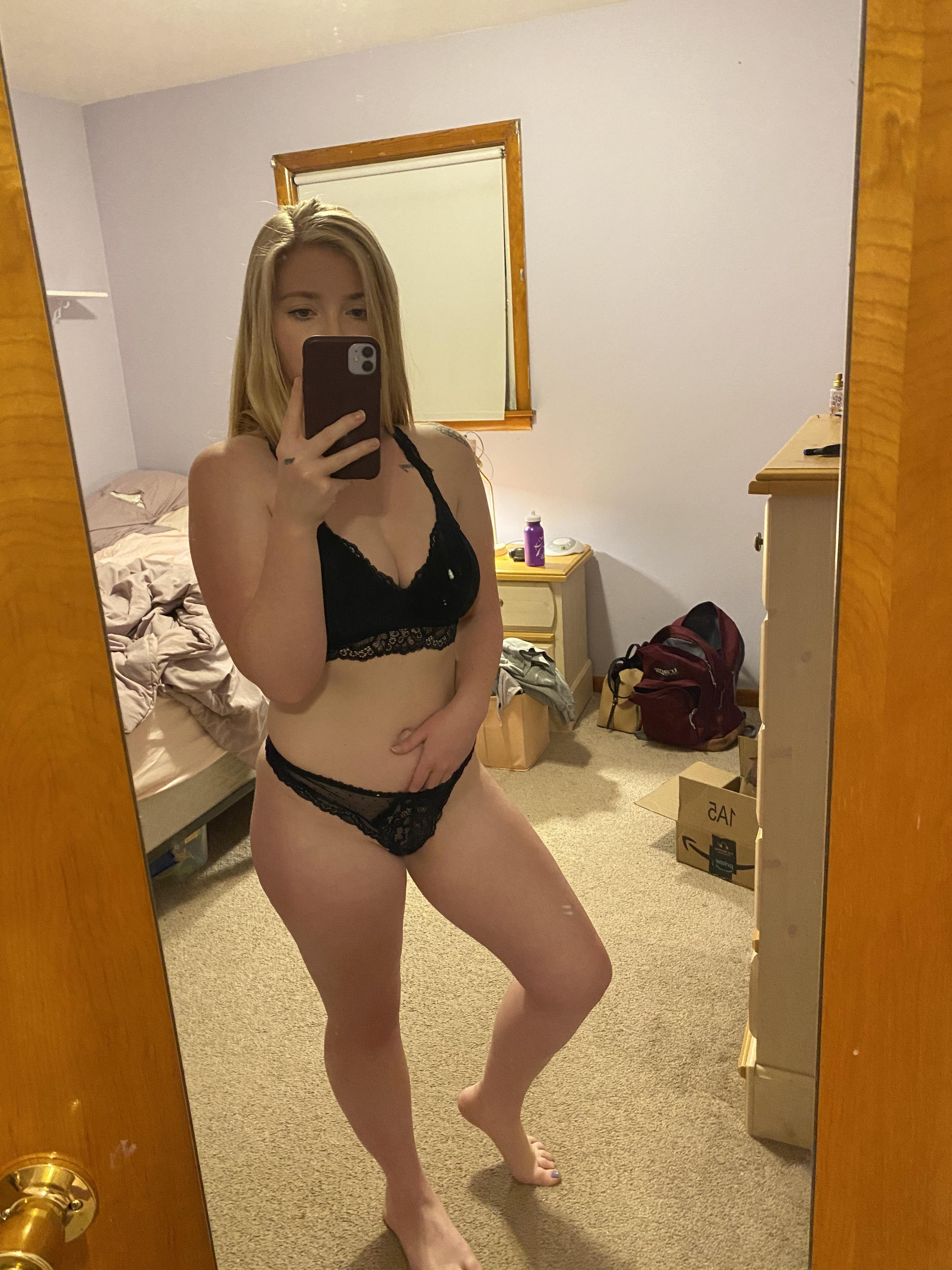 Discover more like GoneMild: Goodnight 😘 (24F) and Related Content | Scrolller