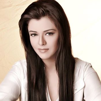 Gorgeous Pakistani model | Scrolller