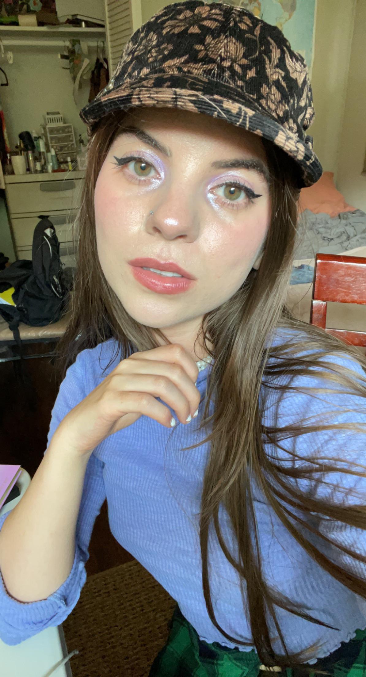 Got a new hat :) | Scrolller