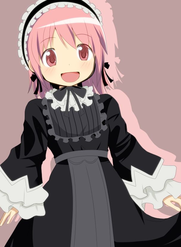 Gothic Maid | Scrolller