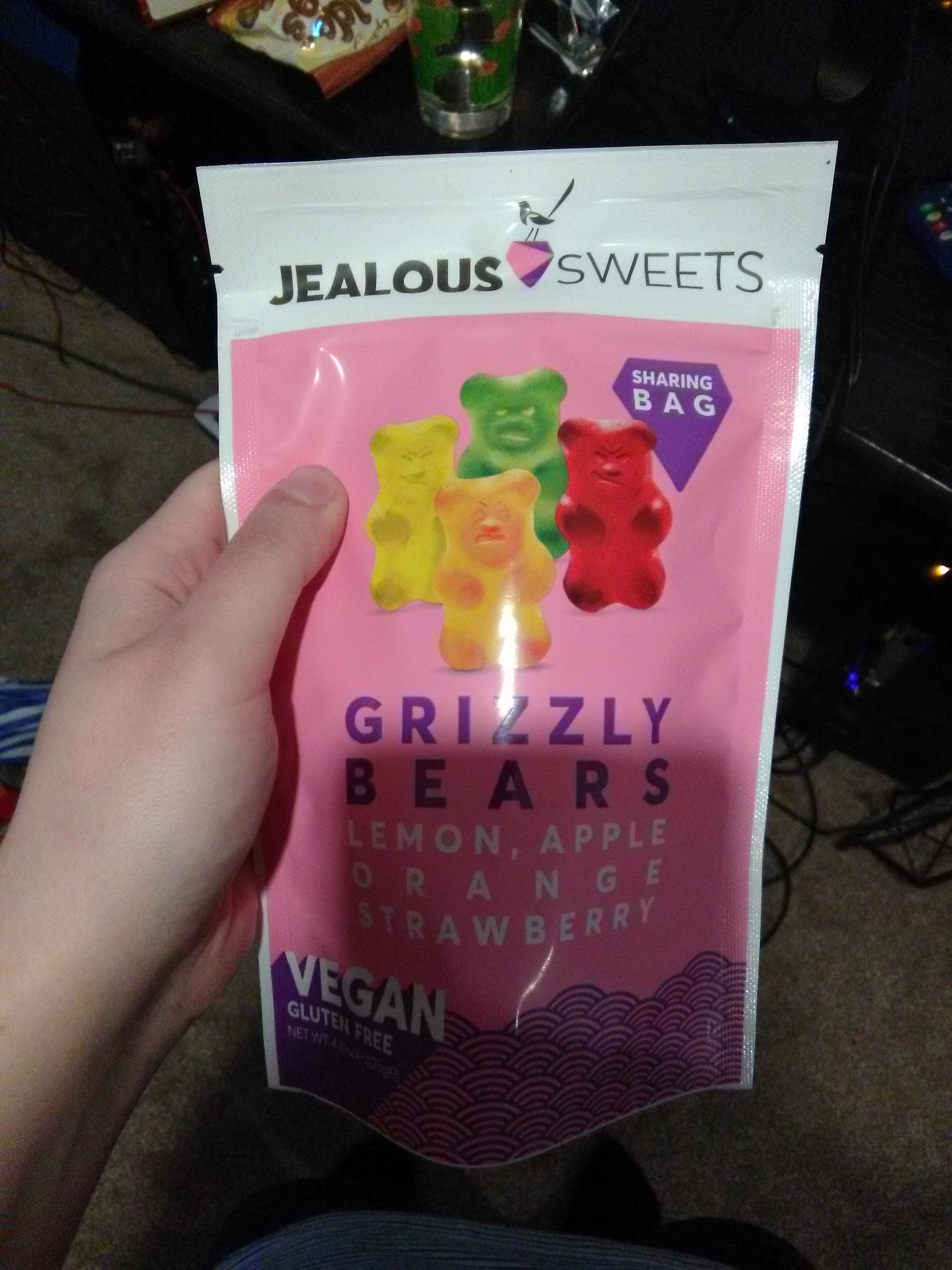 Grizzly Bears | Scrolller