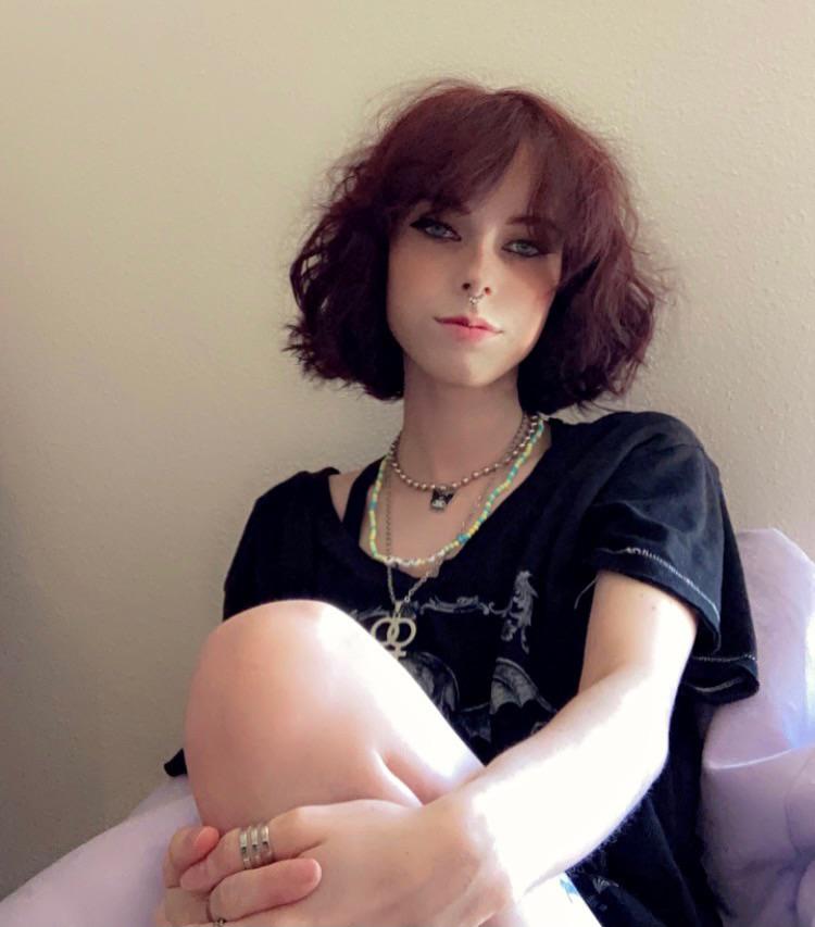 Fluffy hair | Scrolller