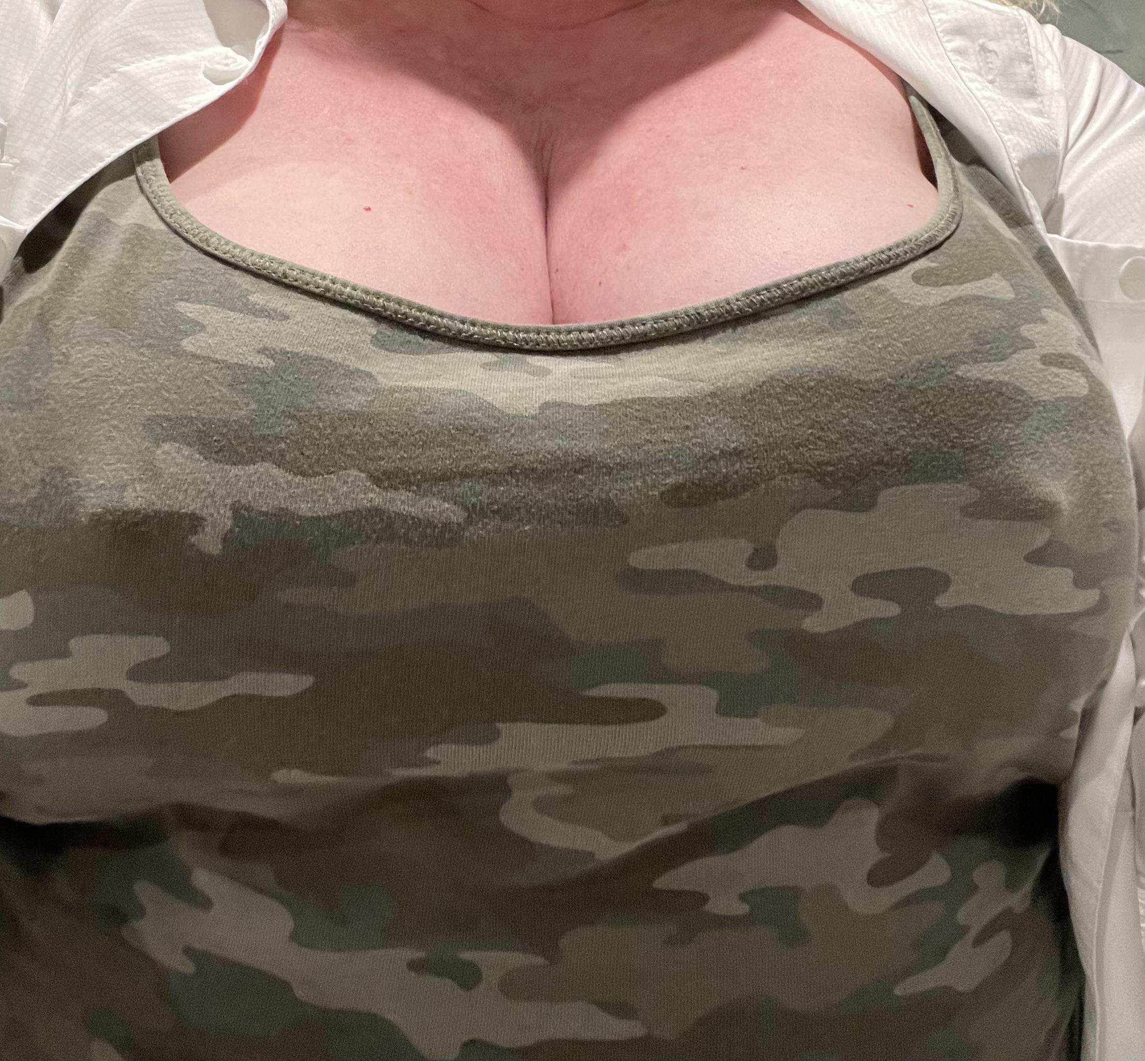 Gumdrops poking through | Scrolller