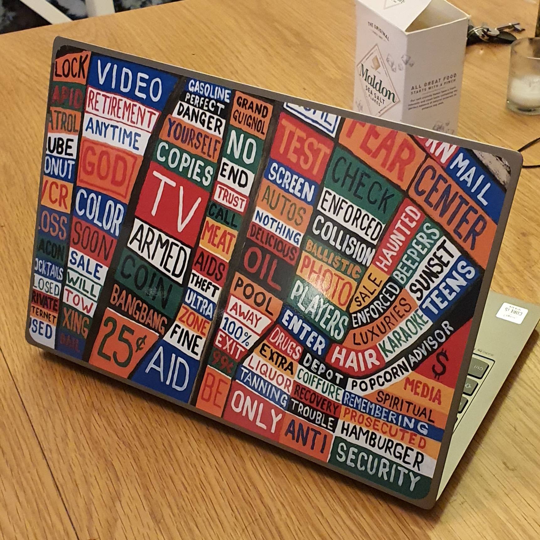 Hail to the skin on my new (OK) computer | Scrolller