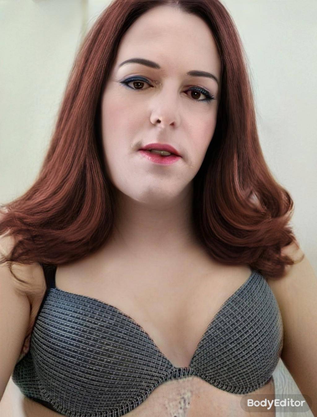 Hair With Faceapp Makeup With Youcan Makeup Breast With Makeup Bra Is Real Scrolller