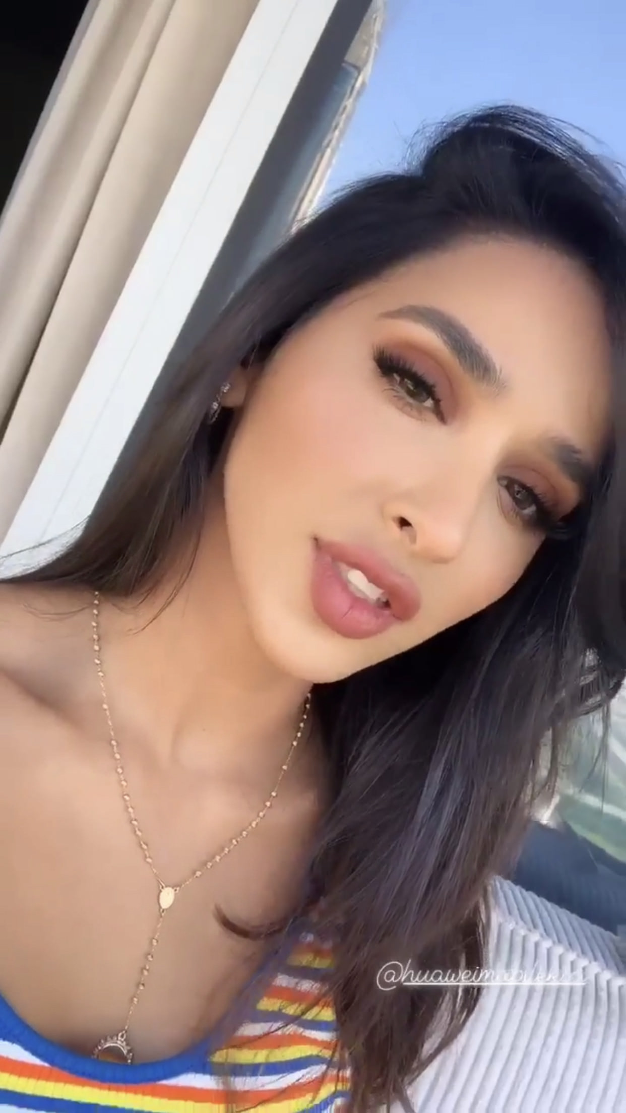 Hala Abdullah nice lips | Scrolller