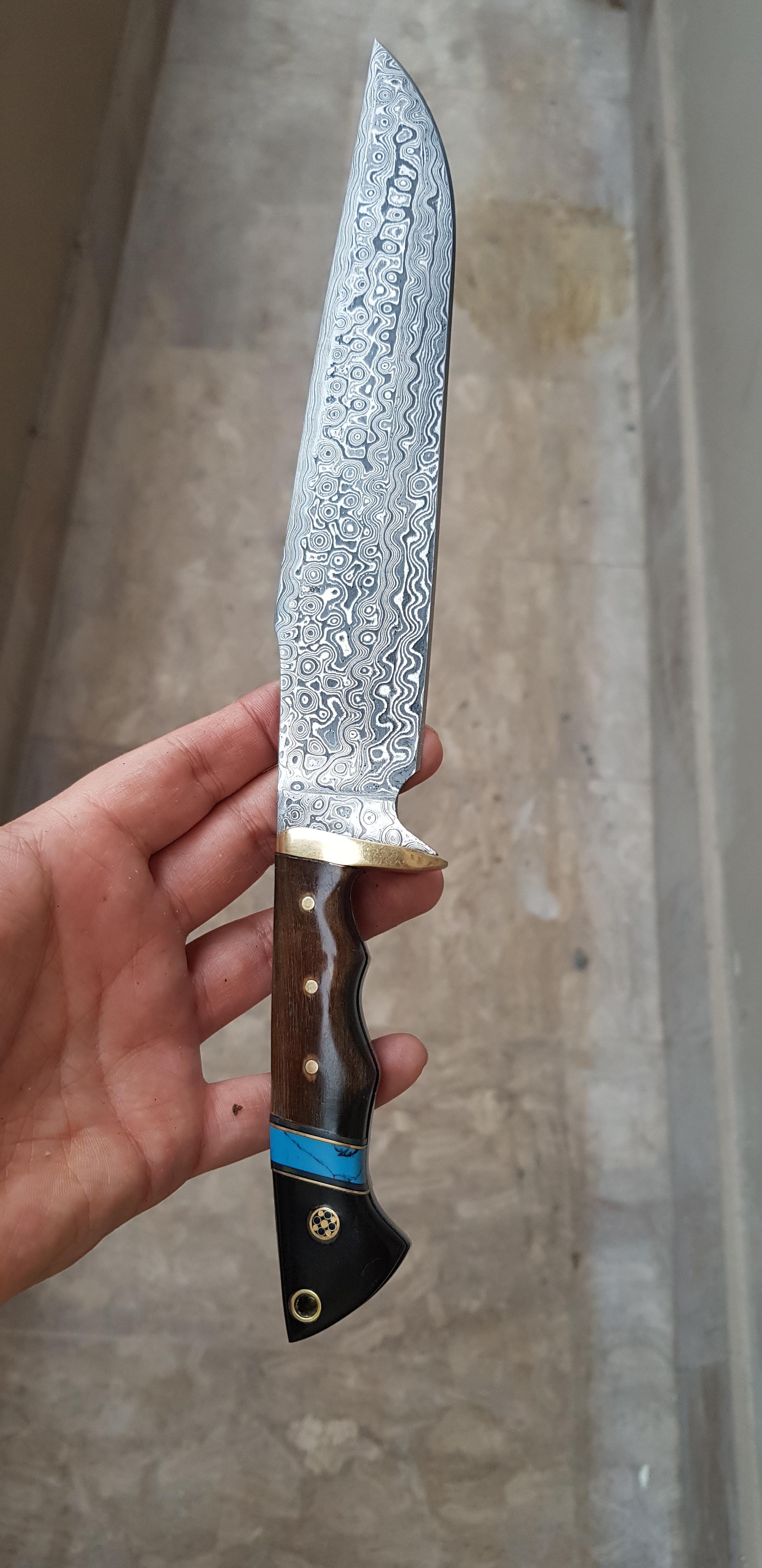 Hand made Damascus hunting knife | Scrolller