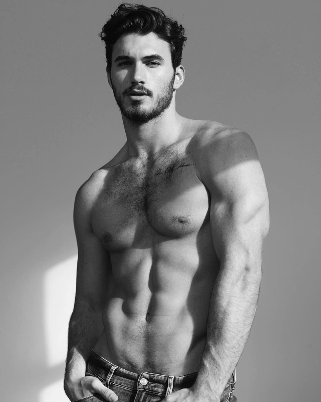 Handsome Men | Scrolller