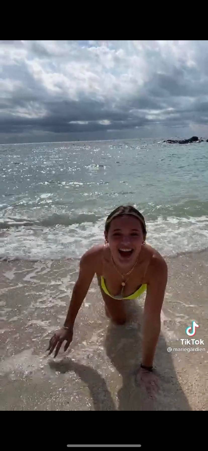 Hang’em low | Scrolller