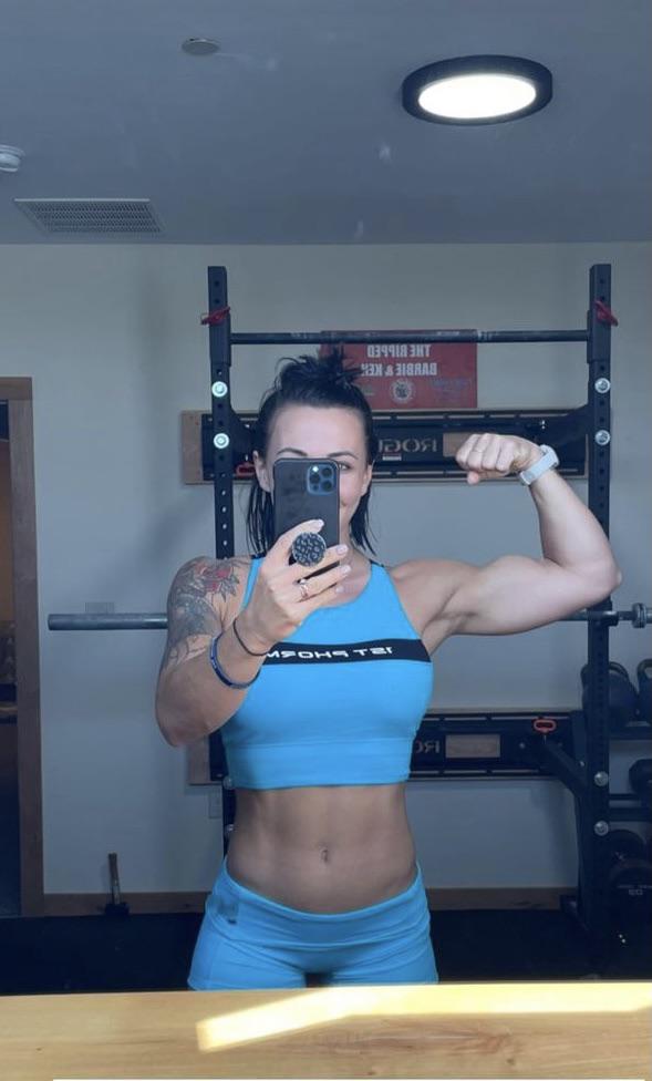 Hannah Jones | Scrolller