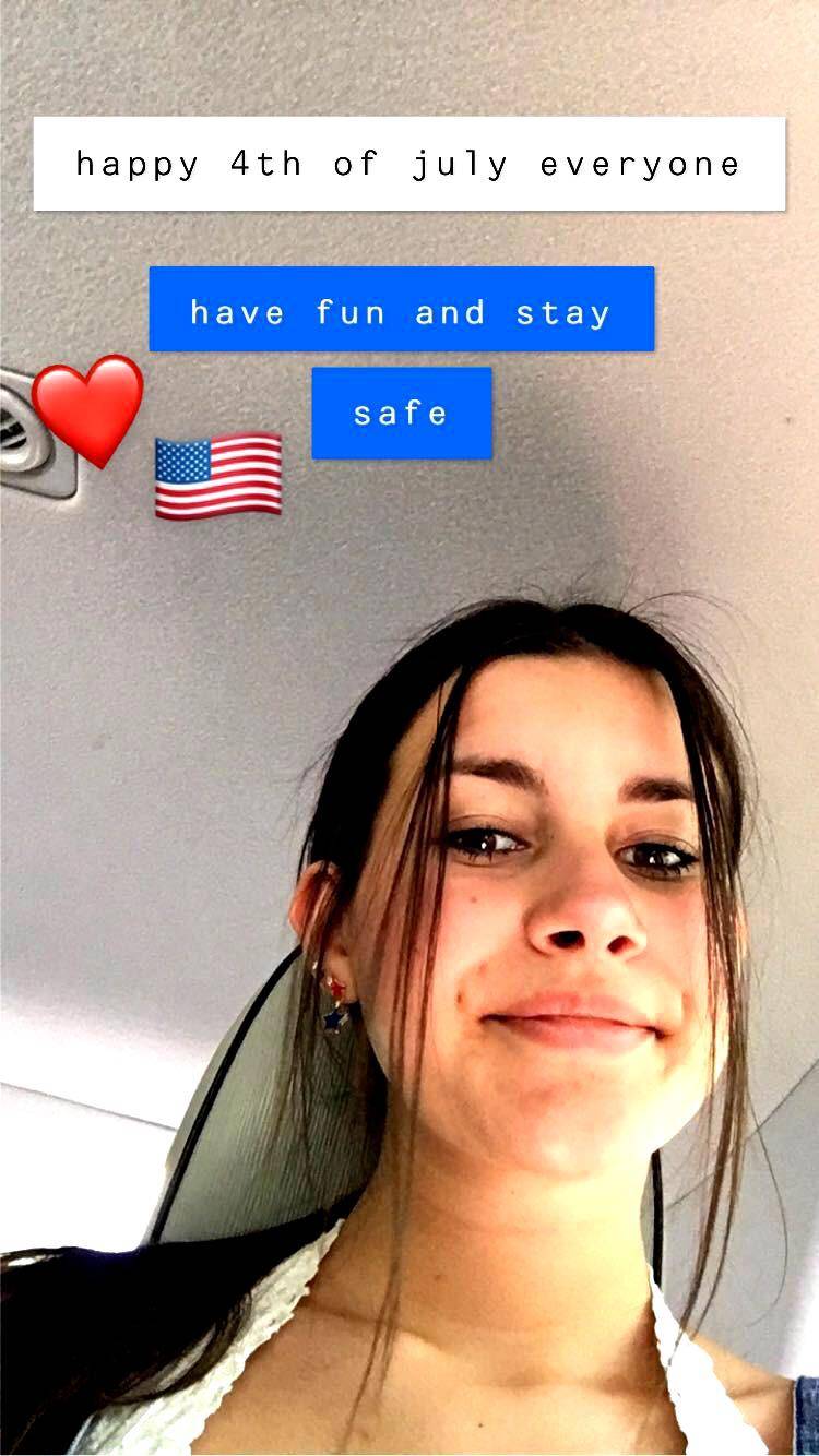 happy 4th | Scrolller