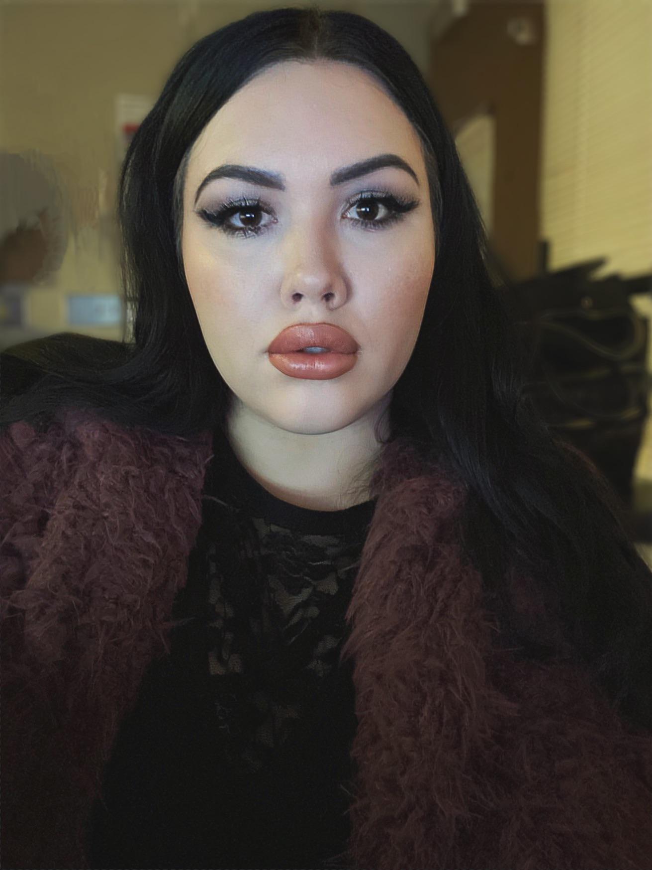 Happy Humpday (26) | Scrolller