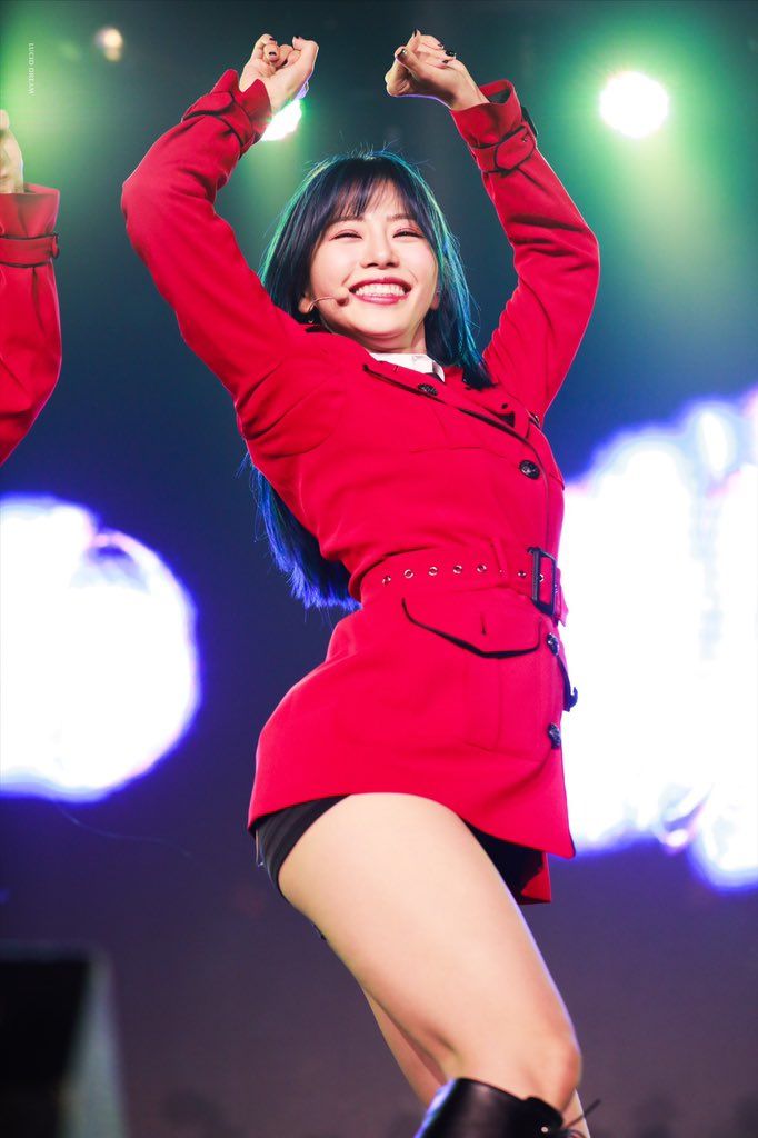 Happy JiU | Scrolller