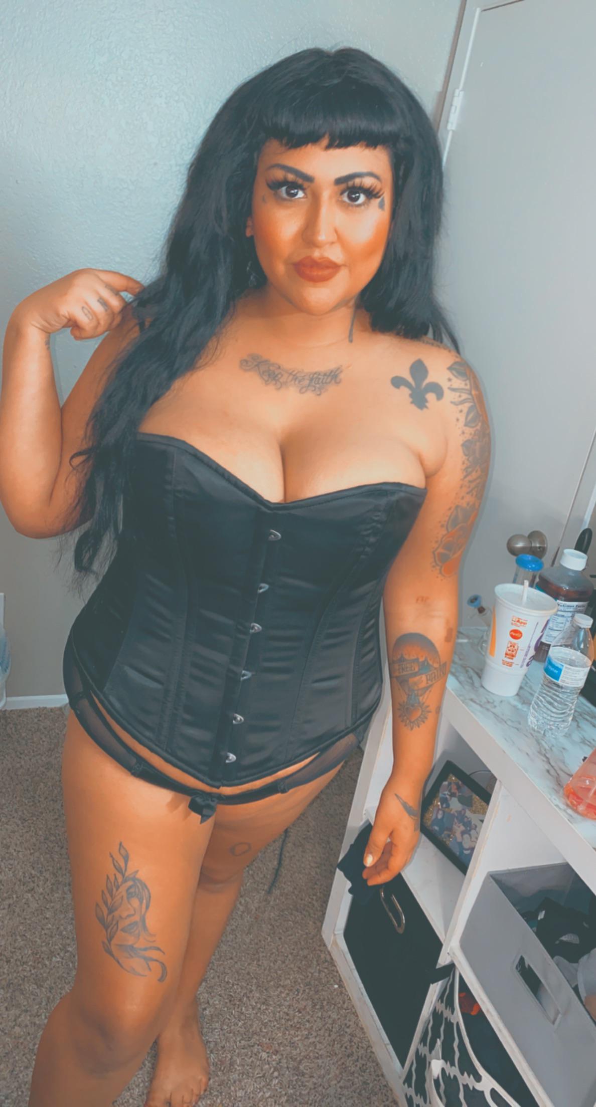 🍑🍑happy Monday | Scrolller