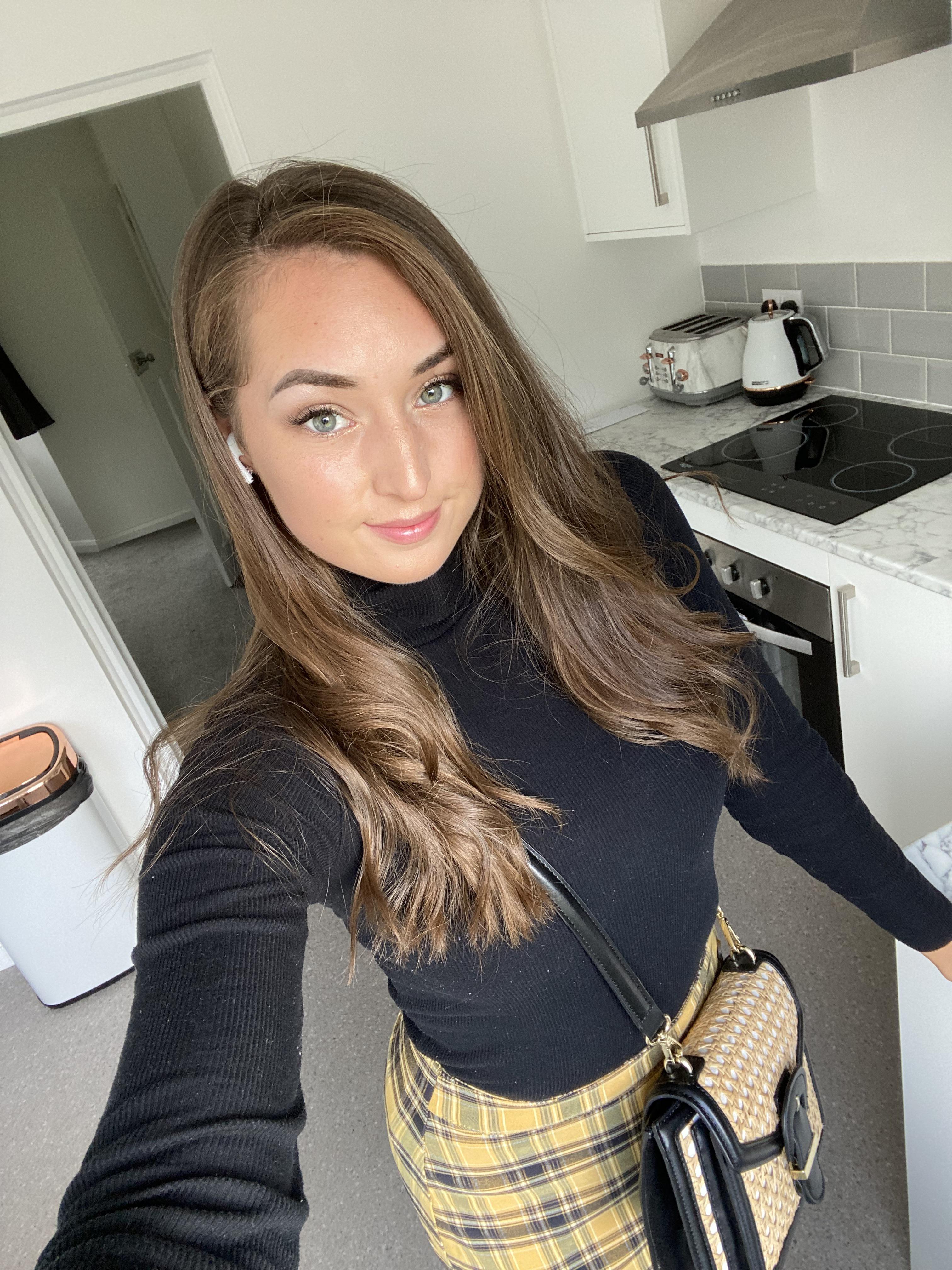 Happy Saturday, sending you good vibes | Scrolller