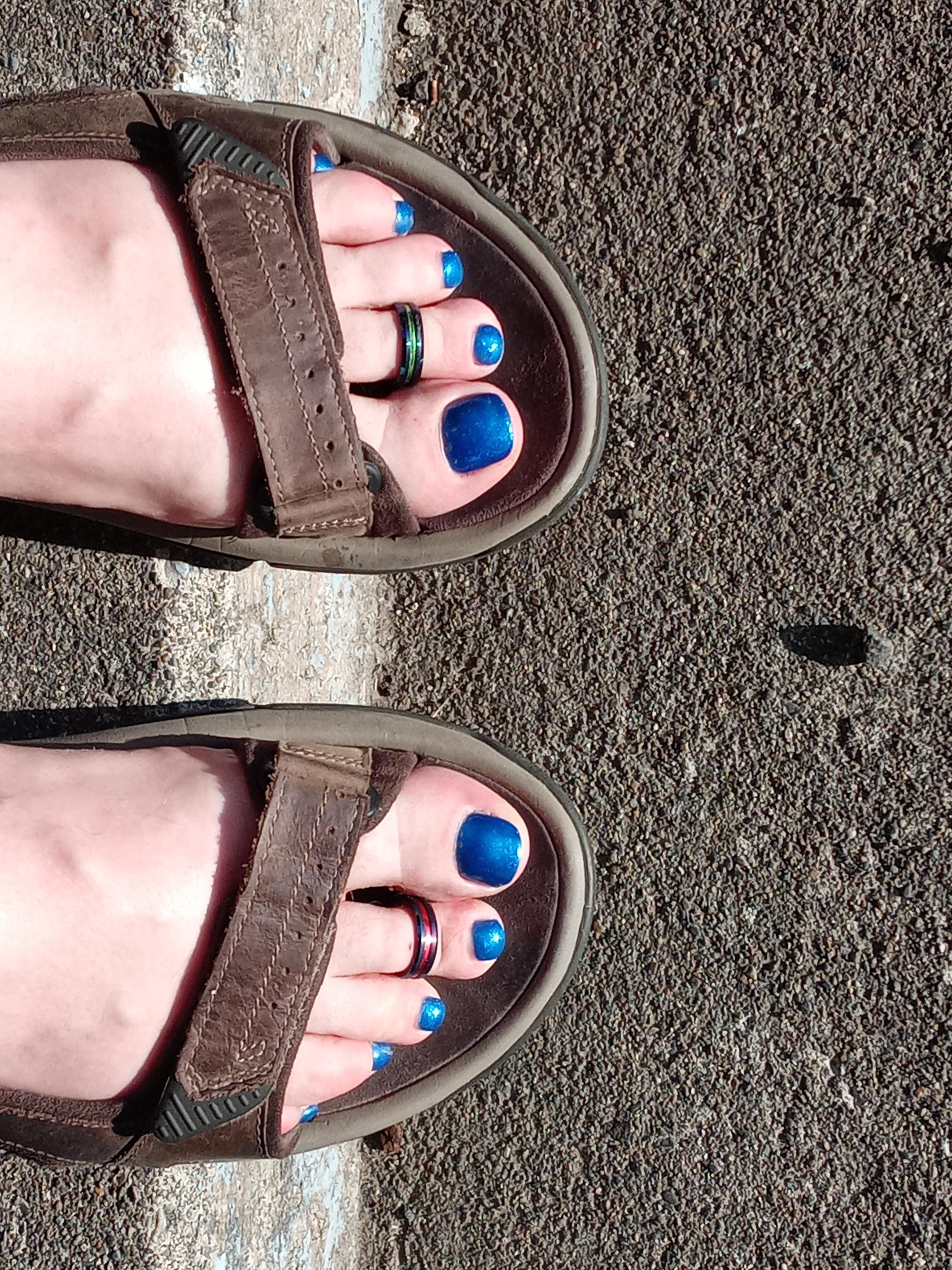 Happy toesday! | Scrolller