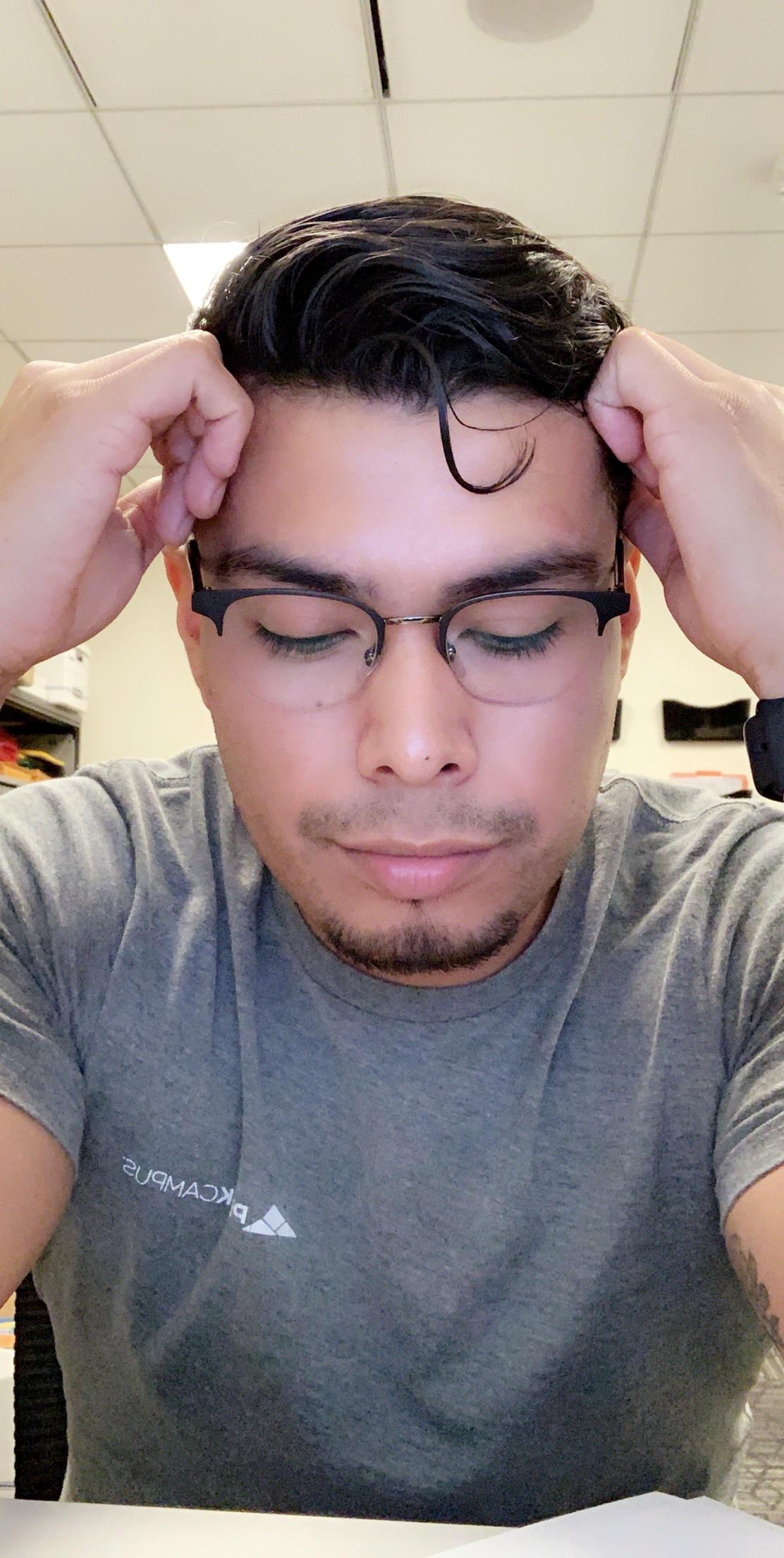 Hard finding a top out here in Los Angeles | Scrolller