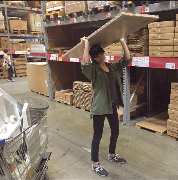 Hardware Store | Scrolller