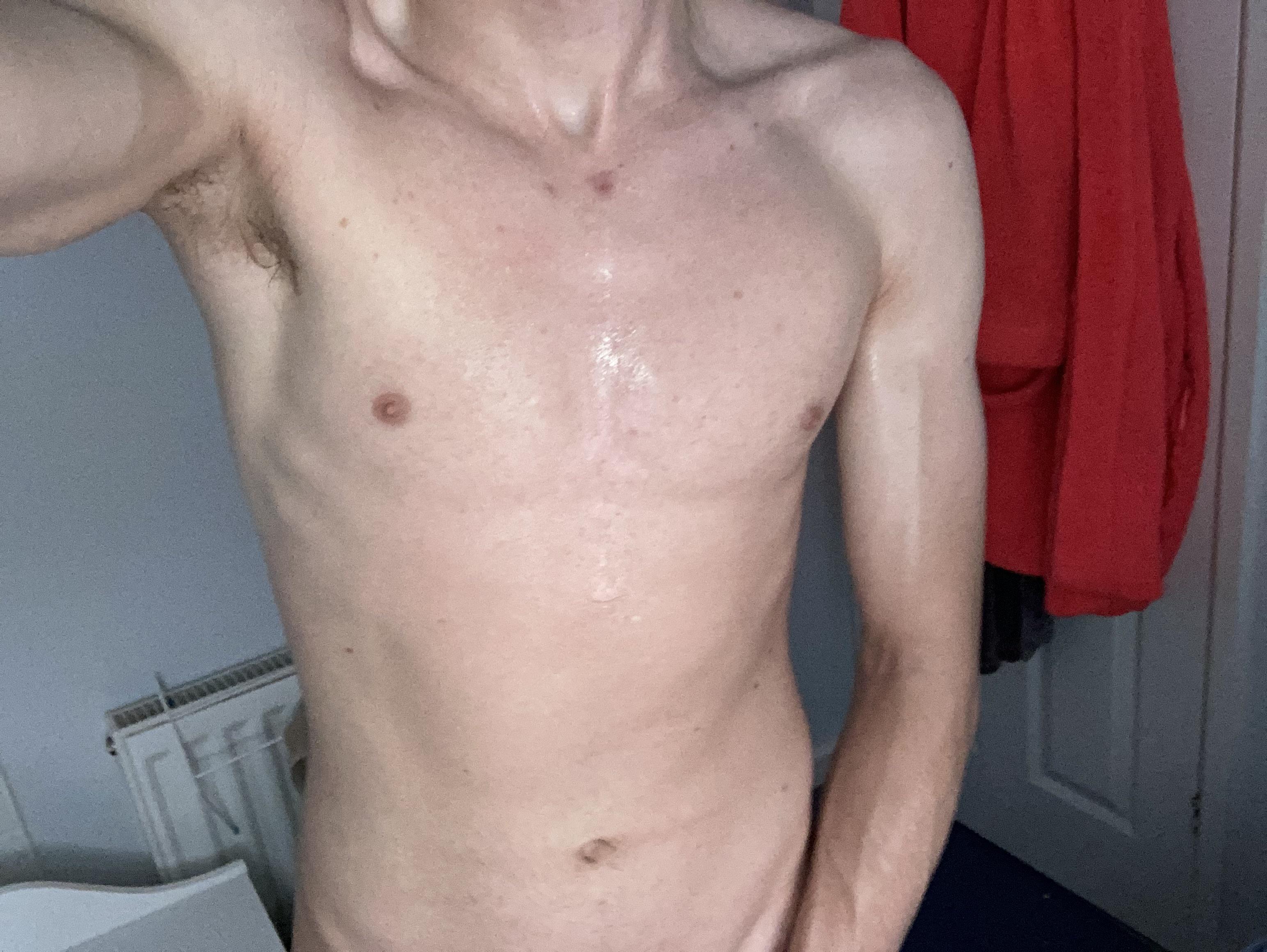 Have another pits and pecs ;) | Scrolller