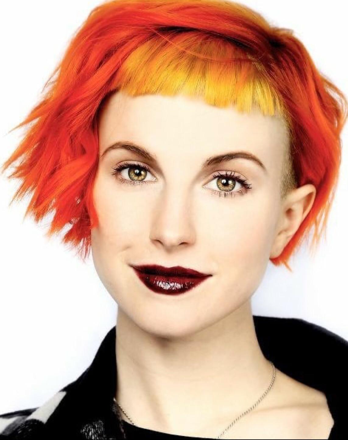 Hayley Scrolller 2109