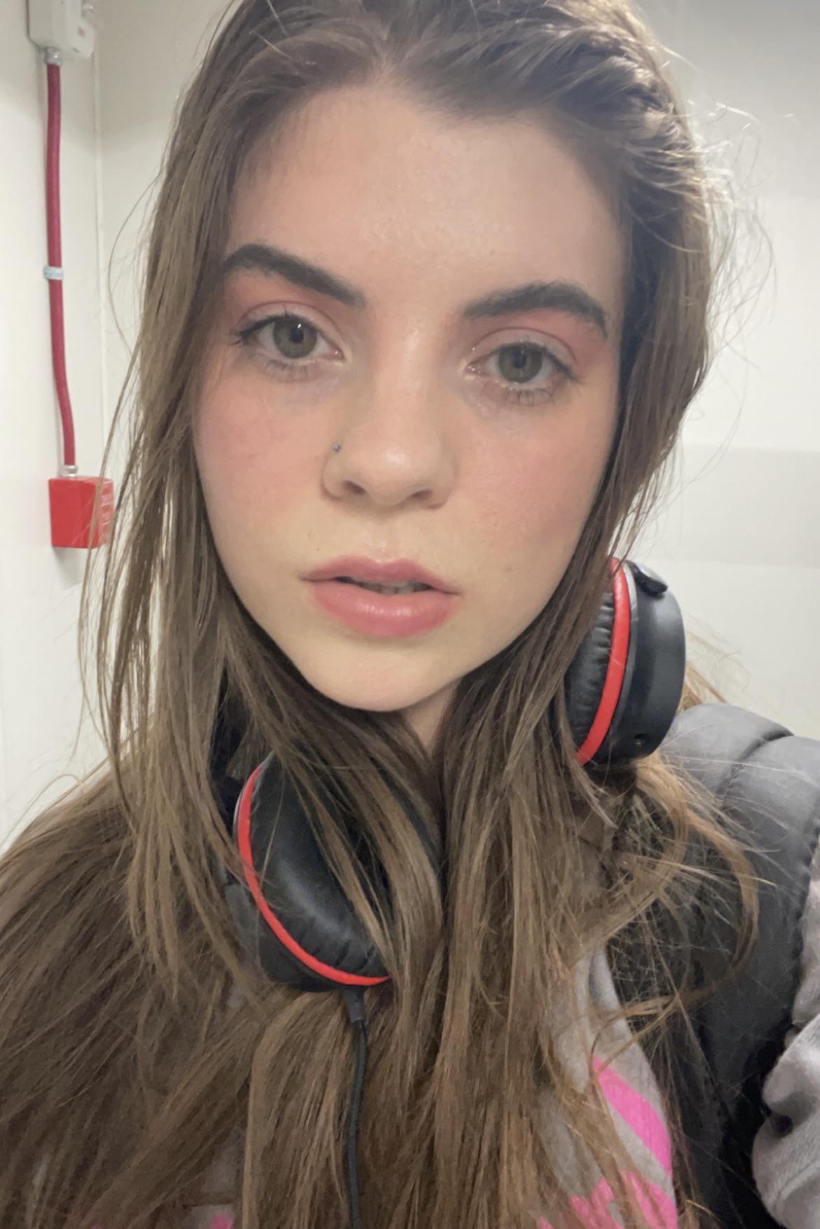 Hazel eyes and bushy brows :) | Scrolller