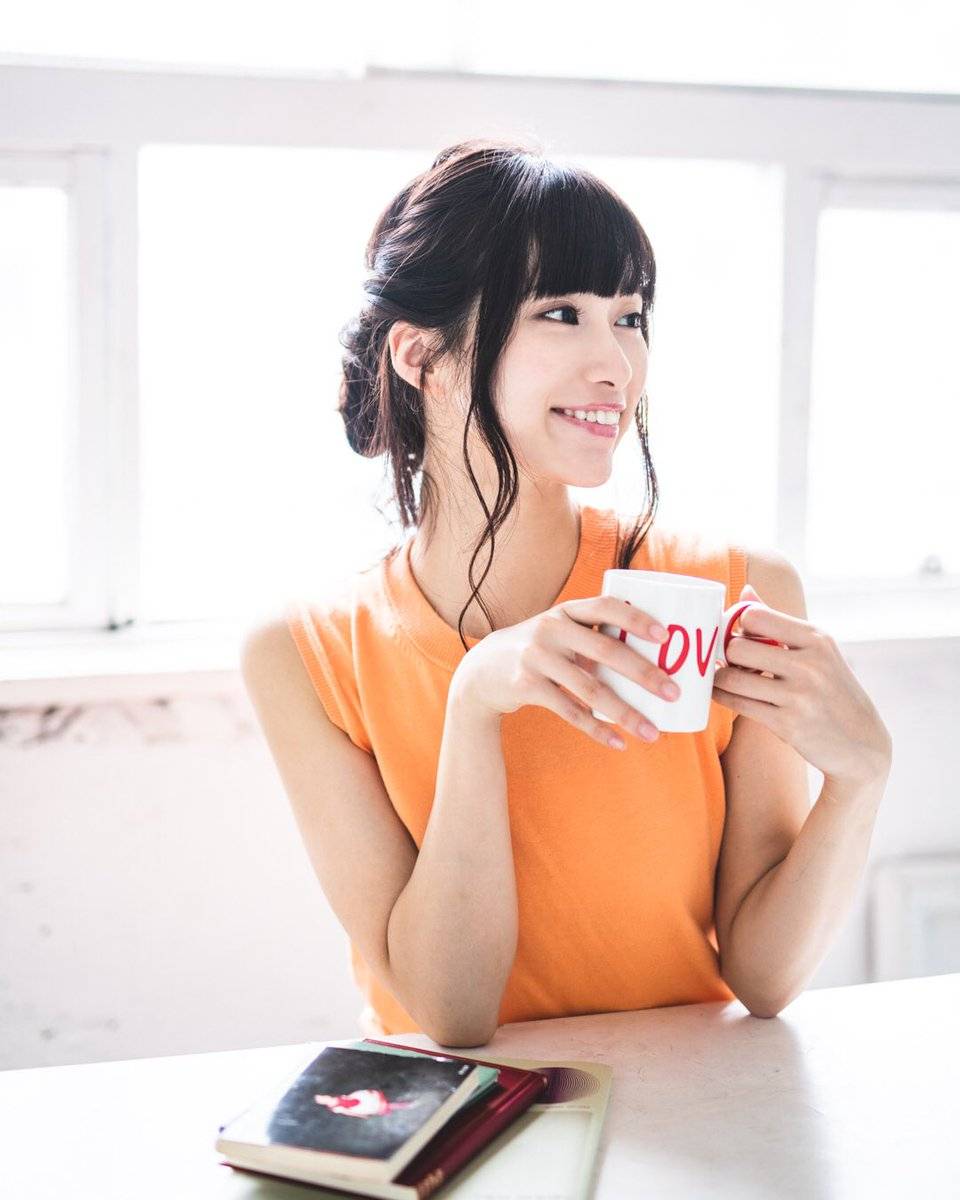 Hazuki Ren | Scrolller