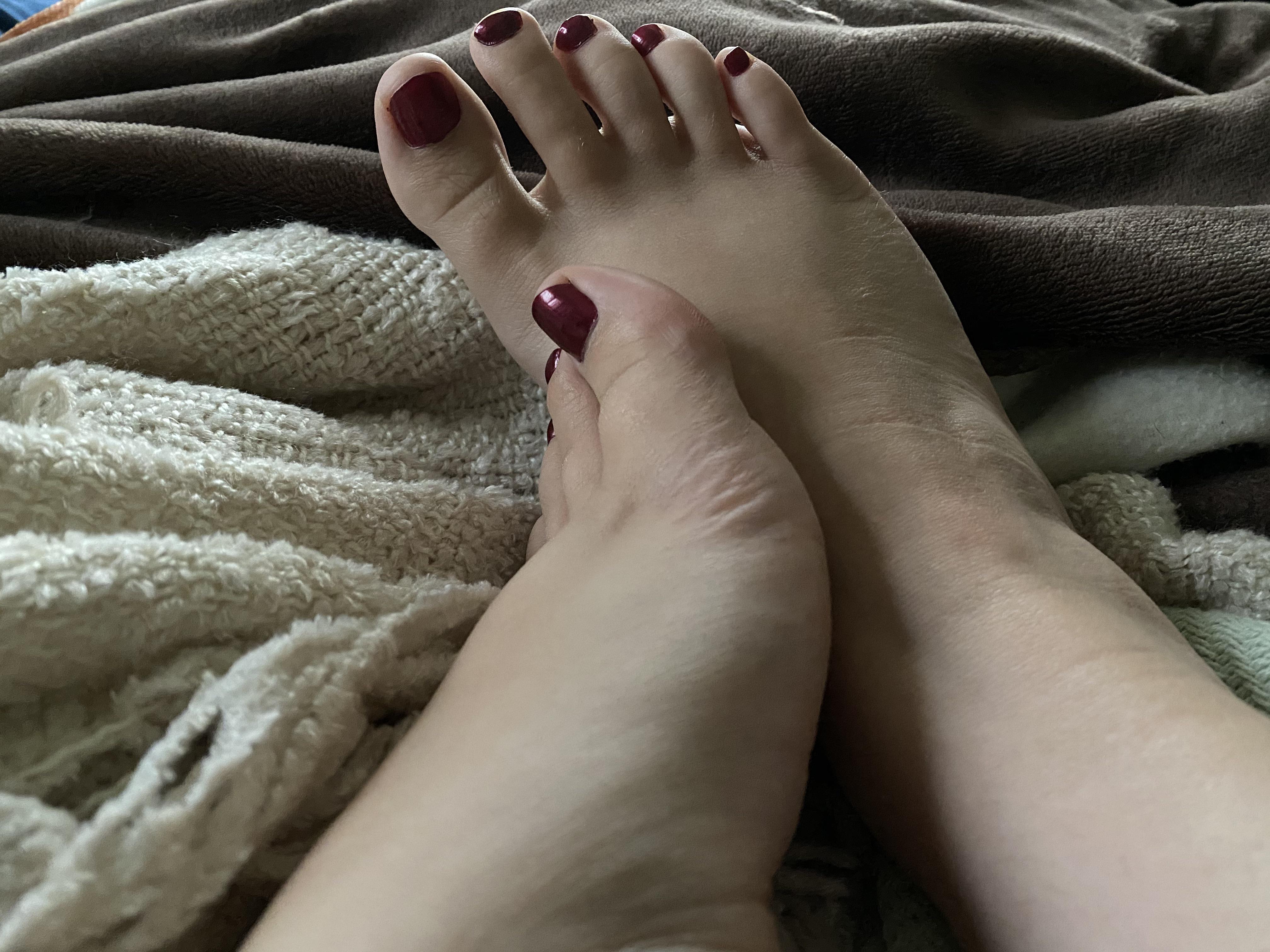 Heading to Bed in a Few 👣 | Scrolller