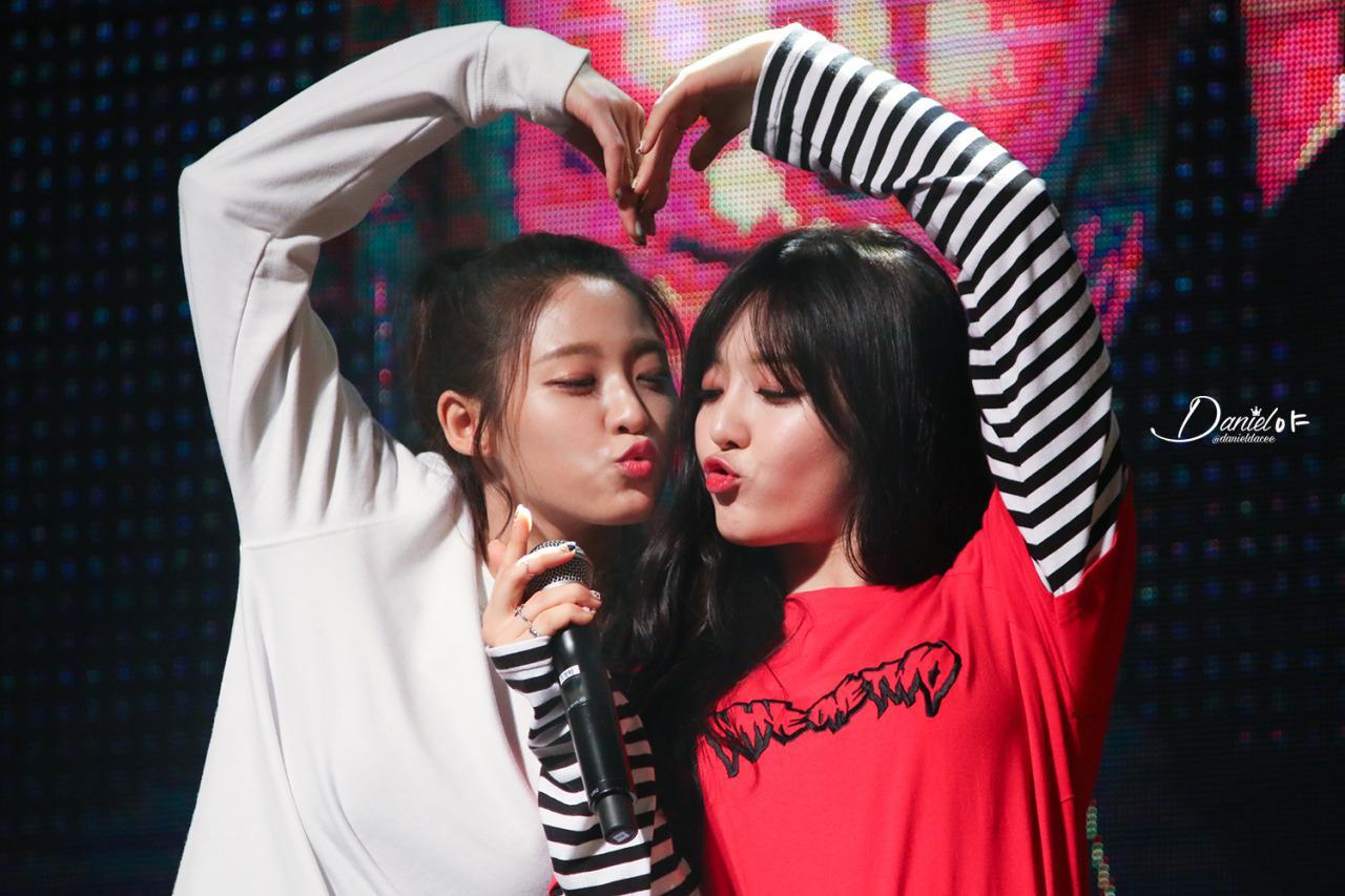 Heart & Seol | Scrolller