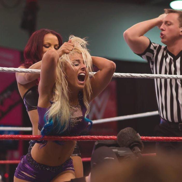 Heel Sasha making Fairy Alexa scream. | Scrolller
