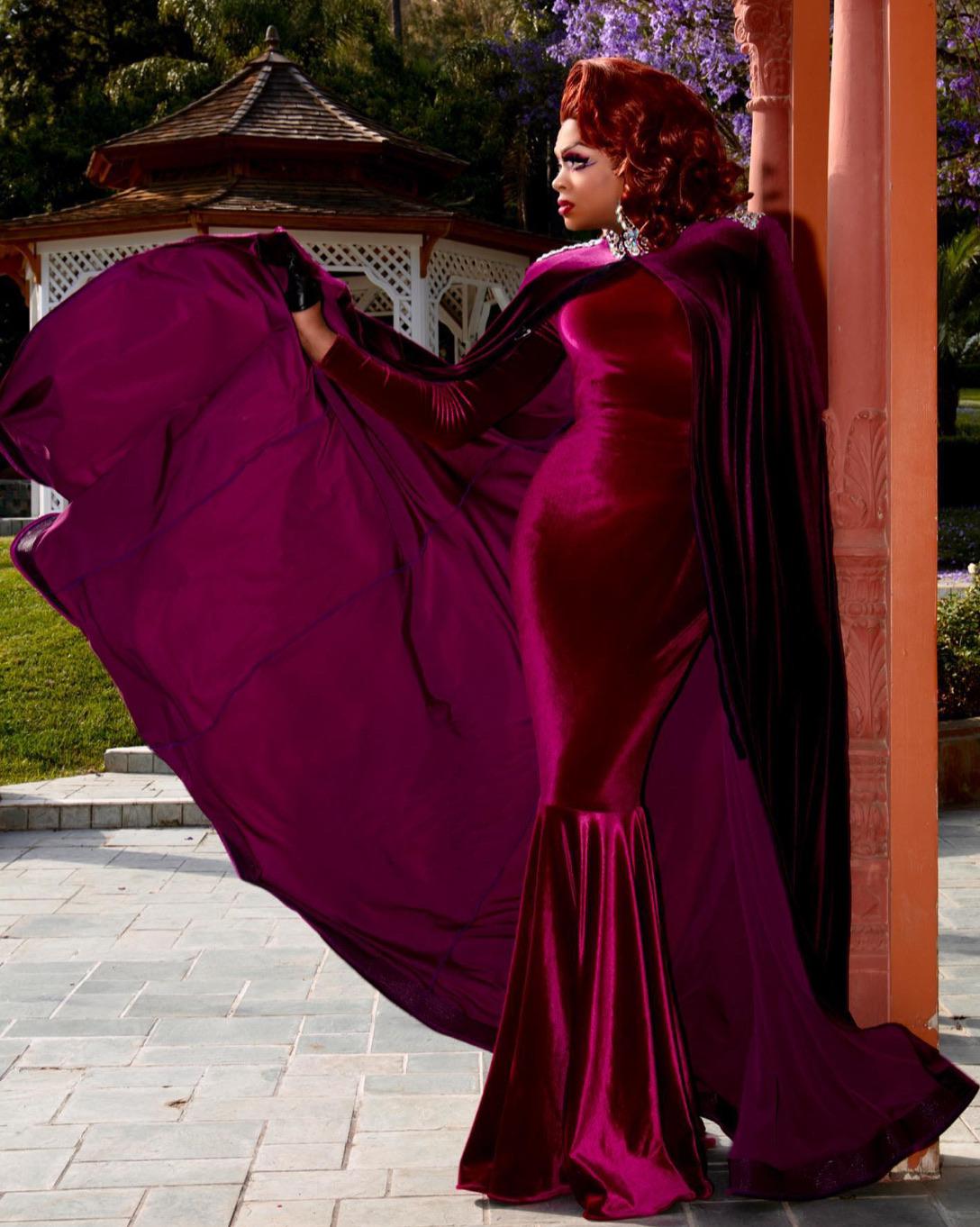 Heidi N Closet looking Heidi N Correct | Scrolller