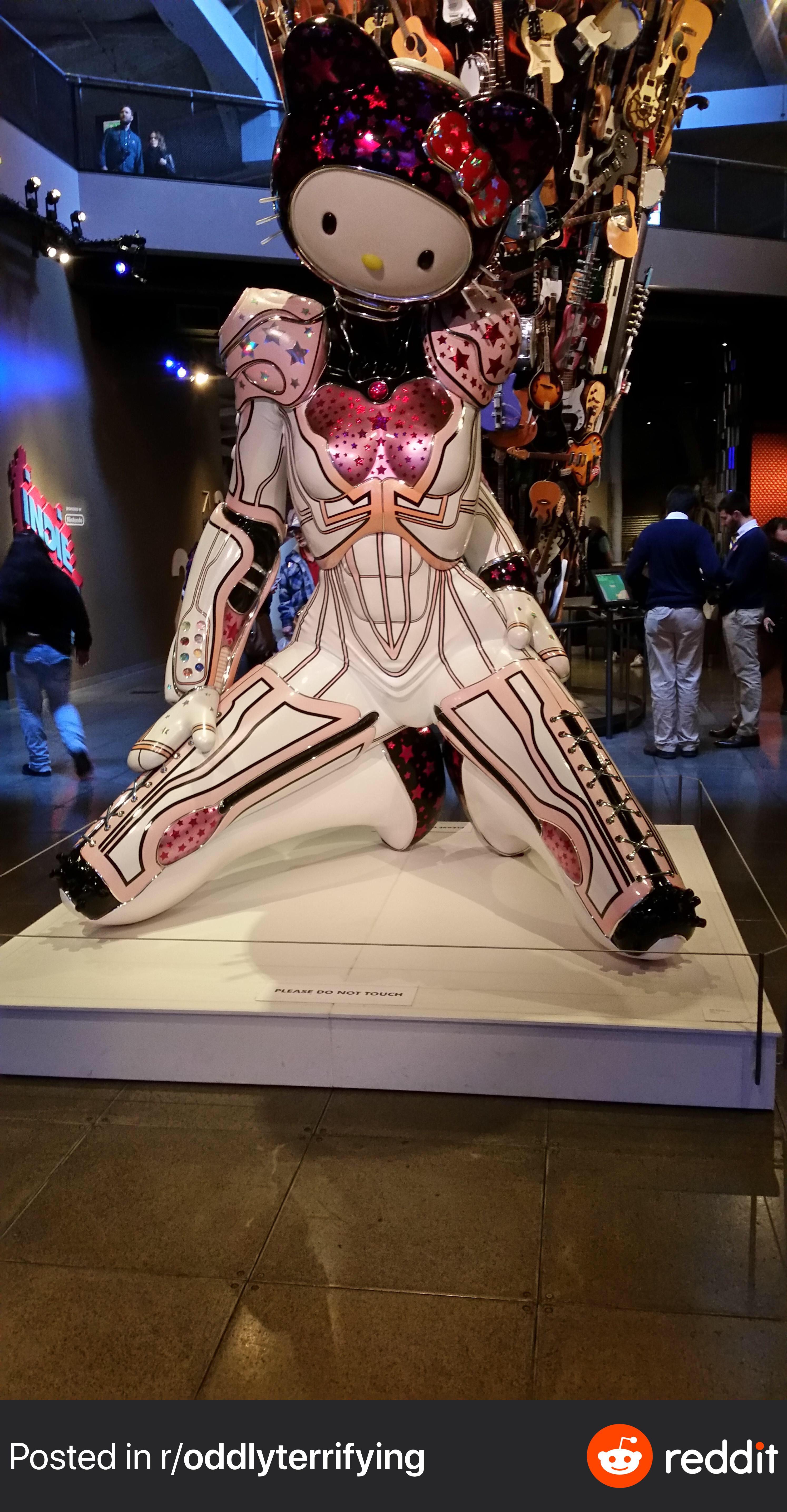 hello kitty | Scrolller