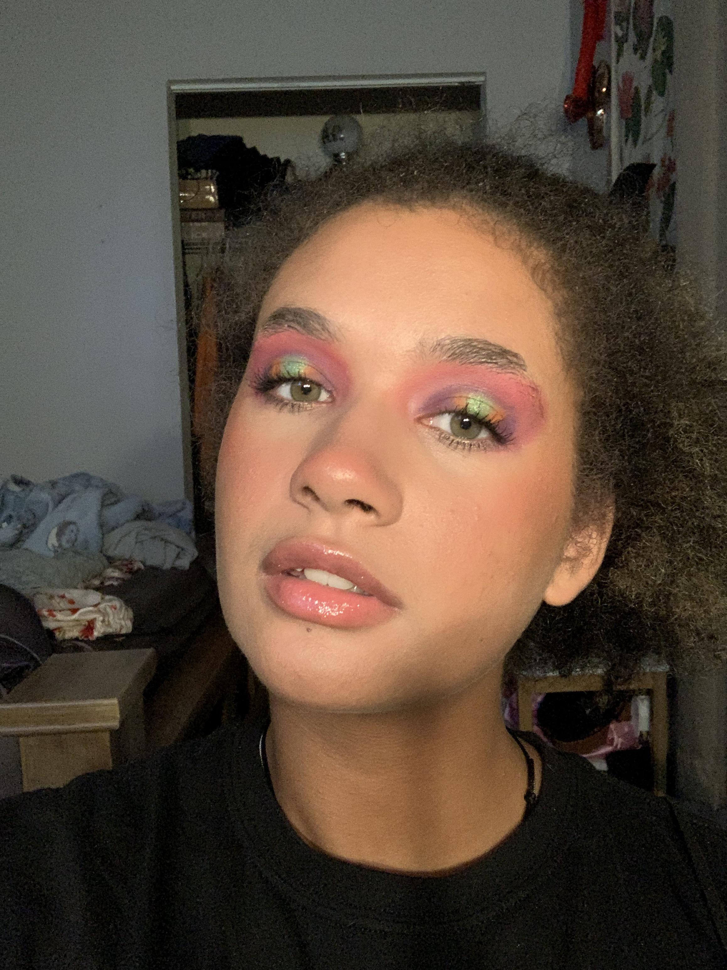 Hello!! Todays crazy makeup look! | Scrolller