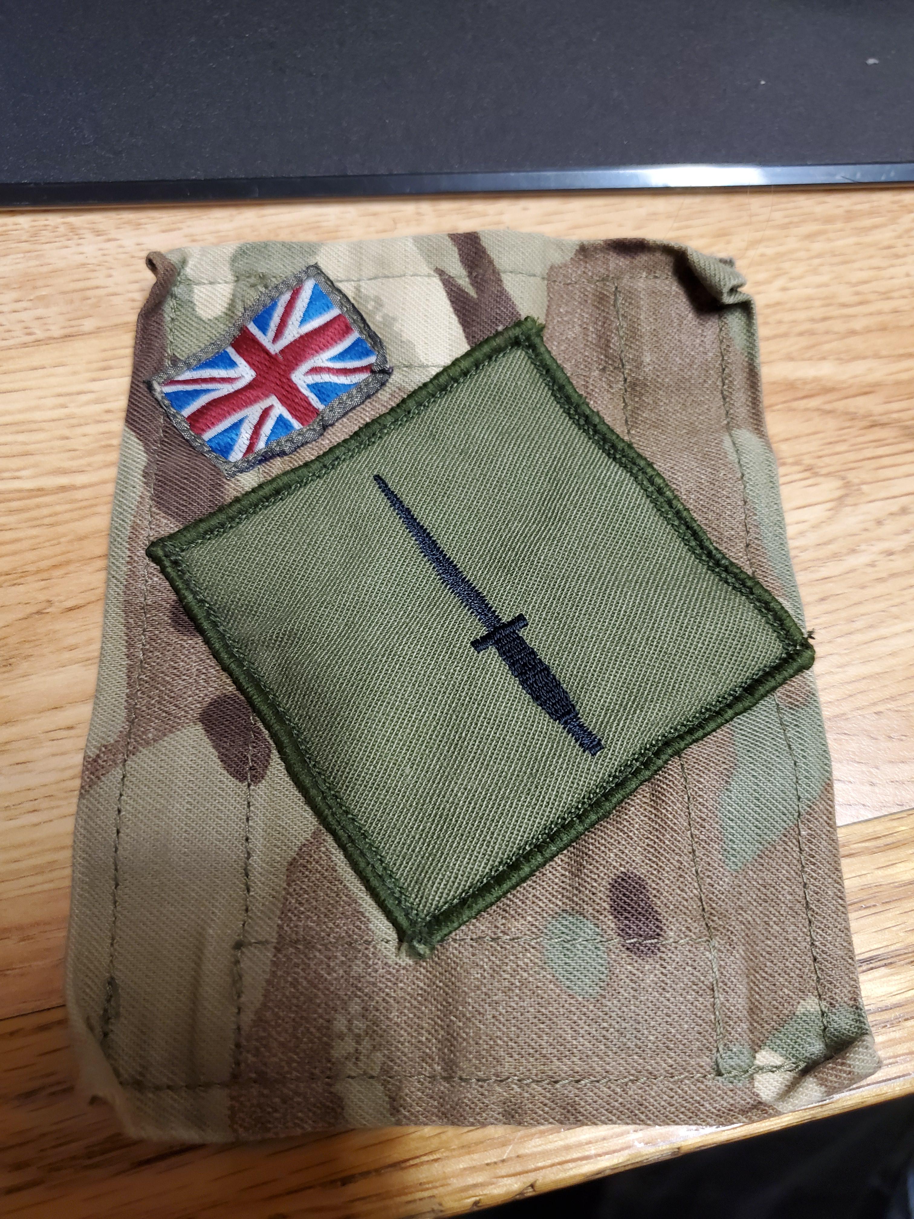 Help identifying this patch and camo pattern? | Scrolller