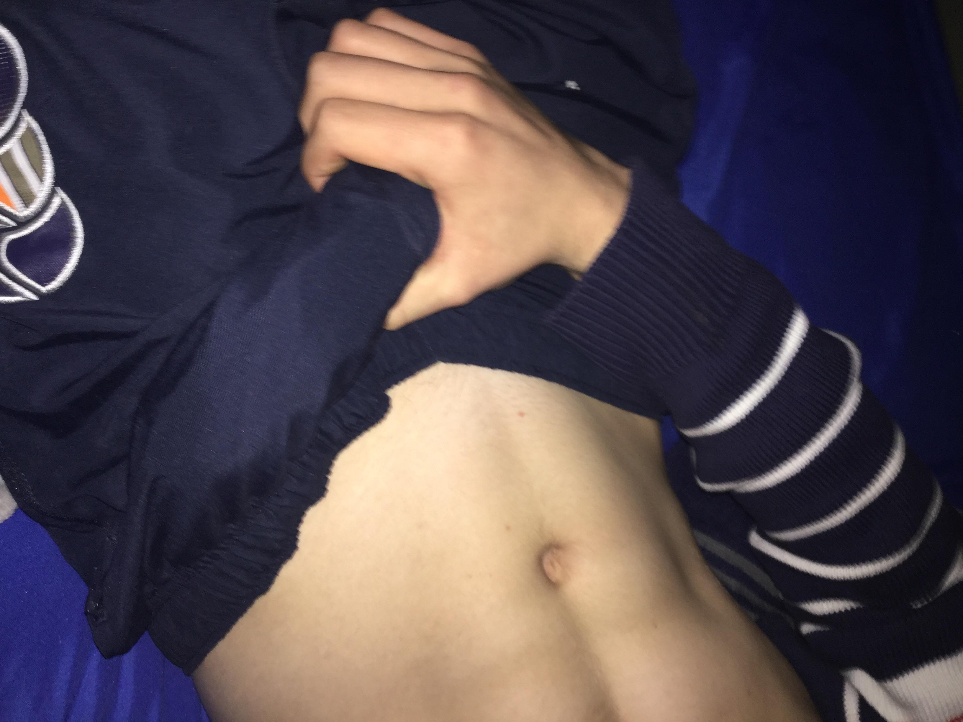 Help, it’s trying to escape 😰😰 | Scrolller