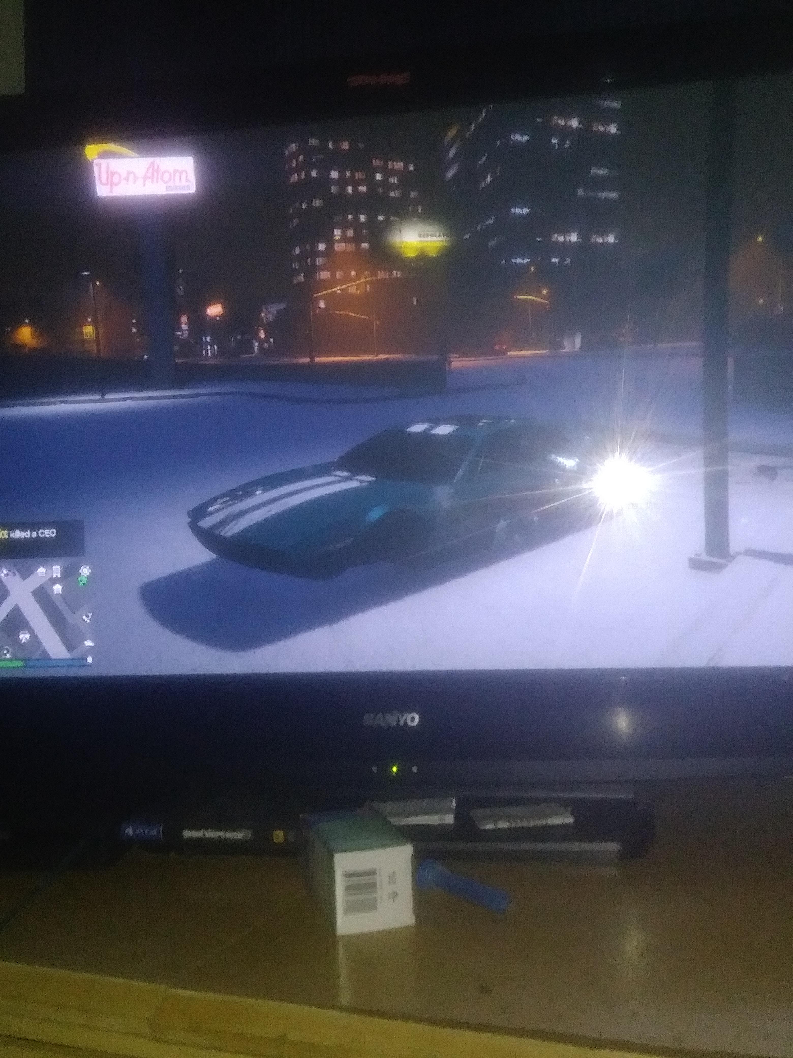 Help someone stole my wheels LITERALLY | Scrolller