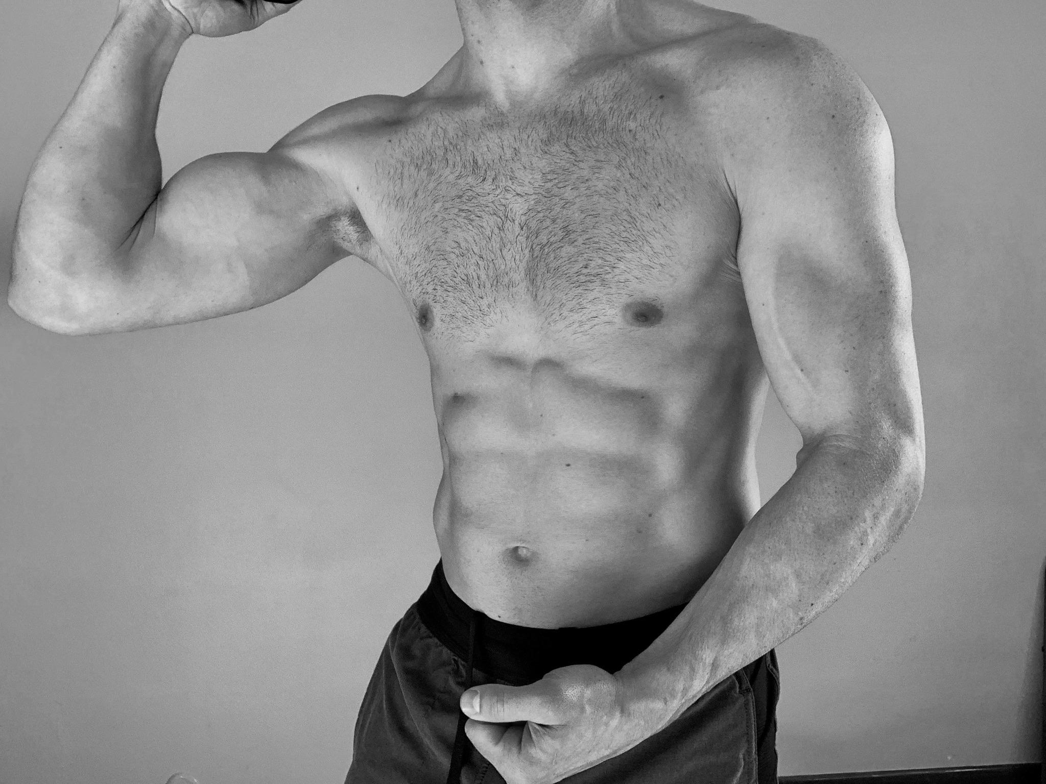 Help this jock get off? | Scrolller