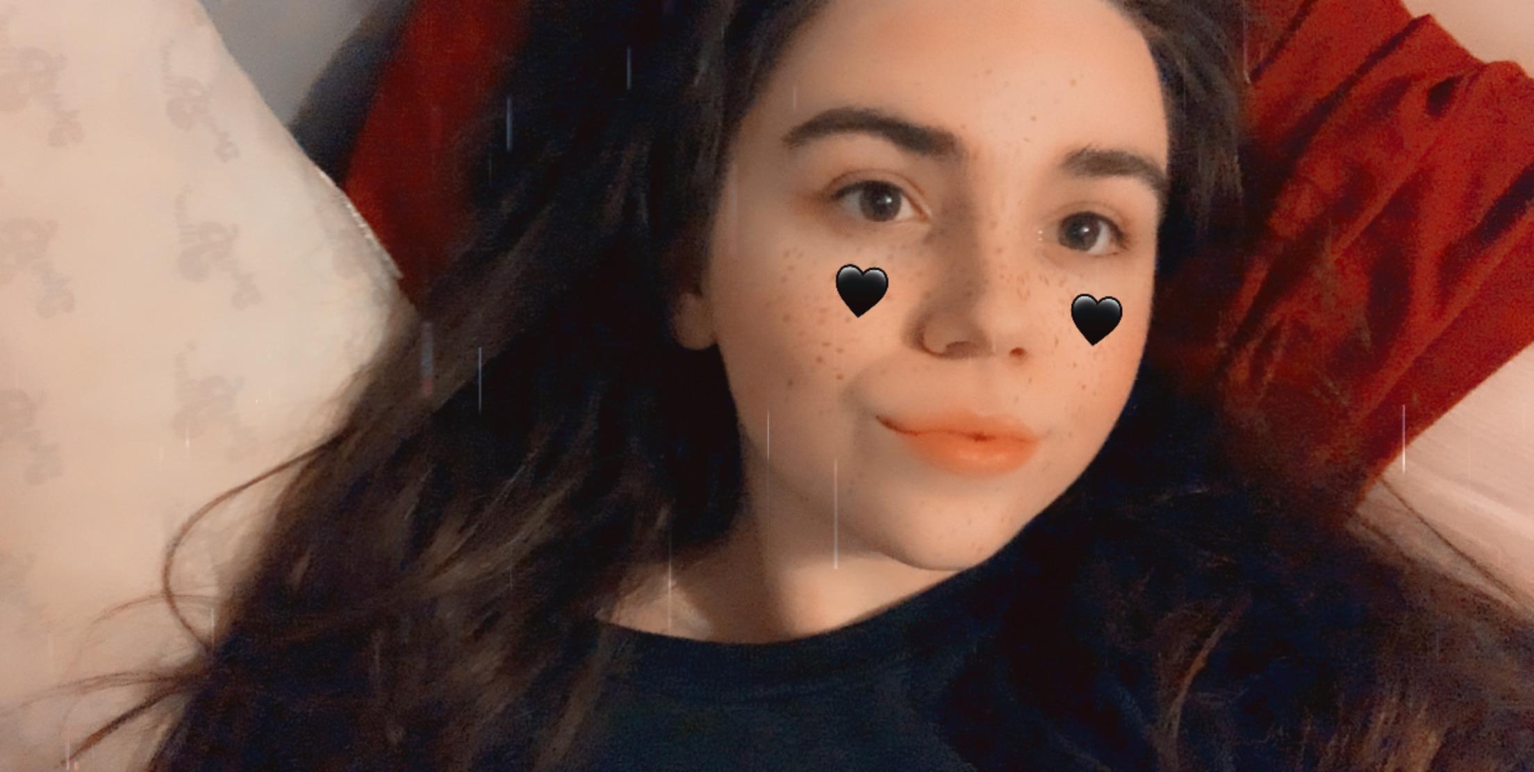 Henlo pals | Scrolller