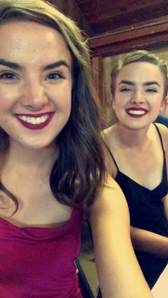 Her and her twin | Scrolller