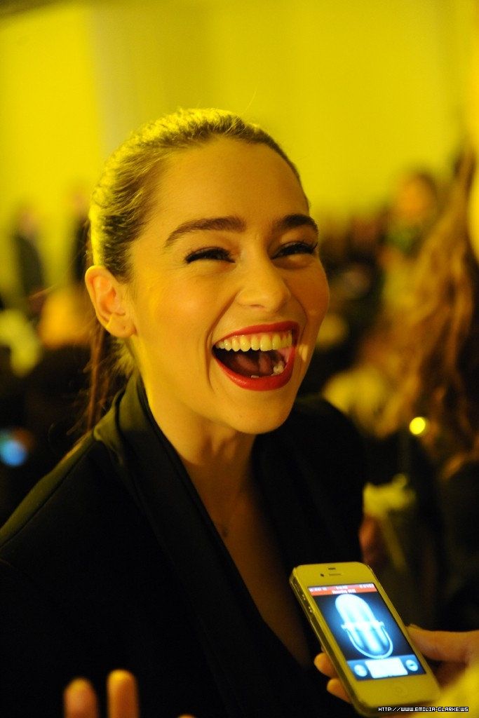 Her iconic laugh | Scrolller