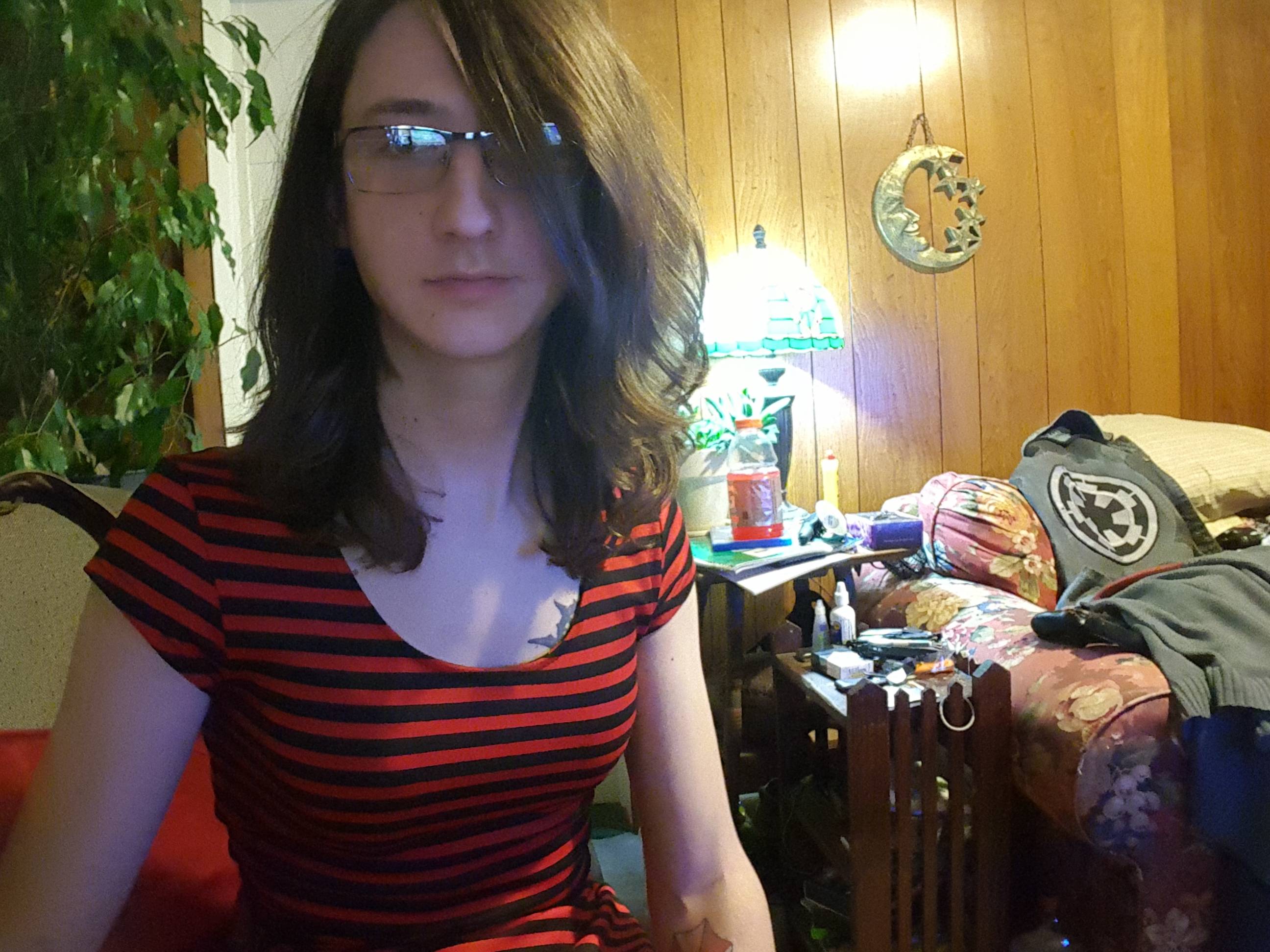 Here I am! | Scrolller