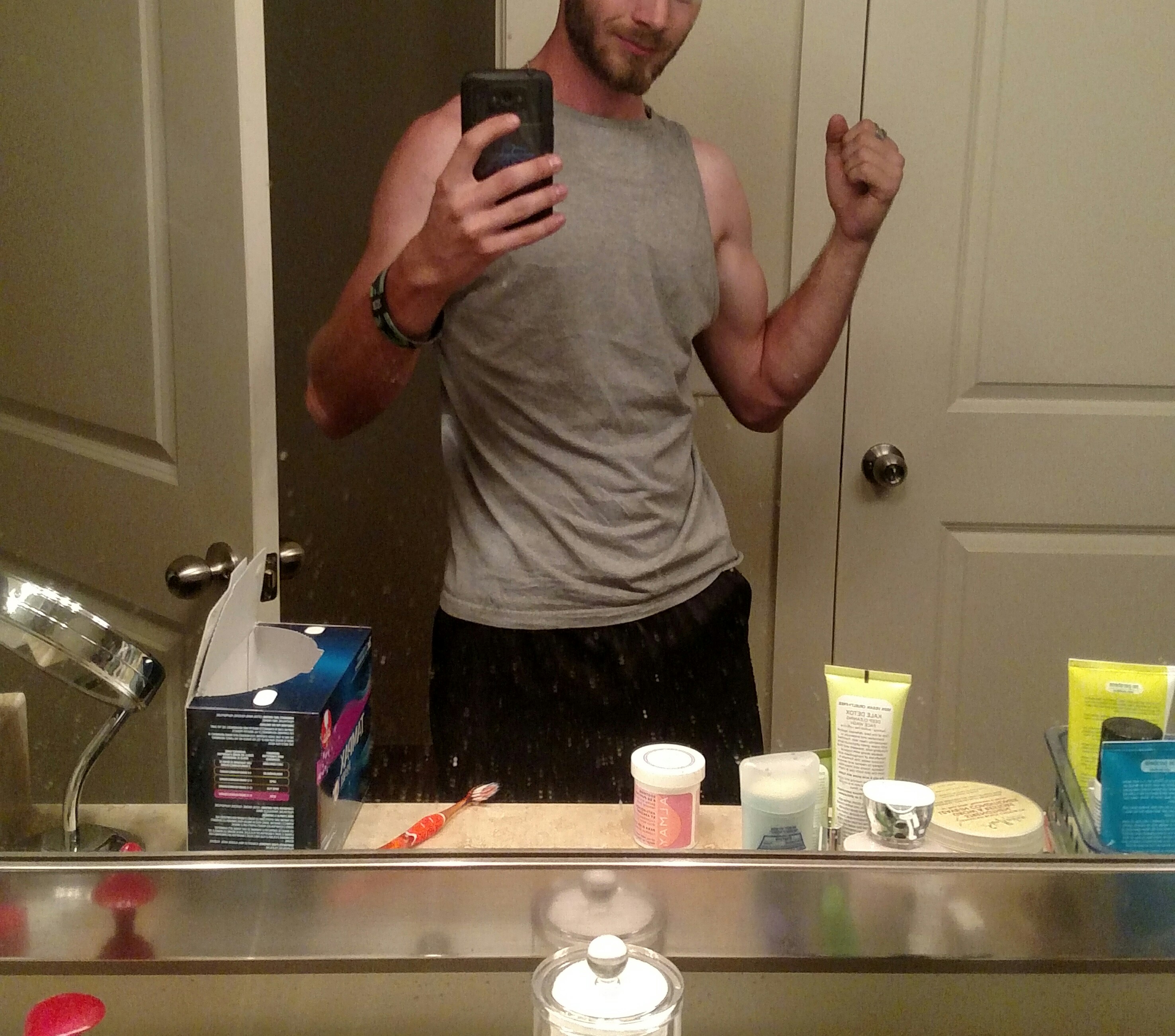 Here is your request, my yummy little fan ;) sorry it took so long, but I had to get it juuuust ...