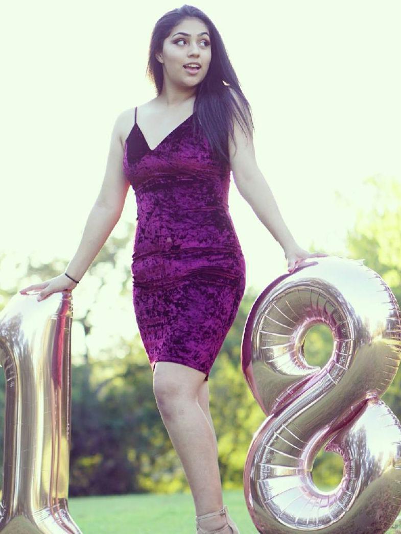 Here's a cute latina, fresh off the grill. | Scrolller