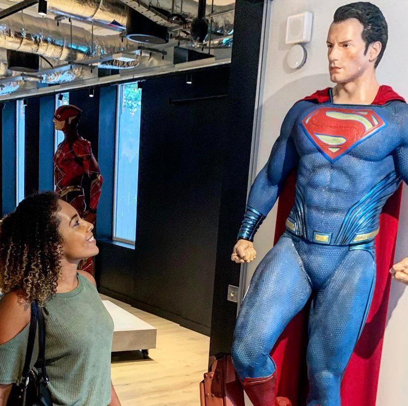 Hero worship at the Warner Brothers UK office | Scrolller