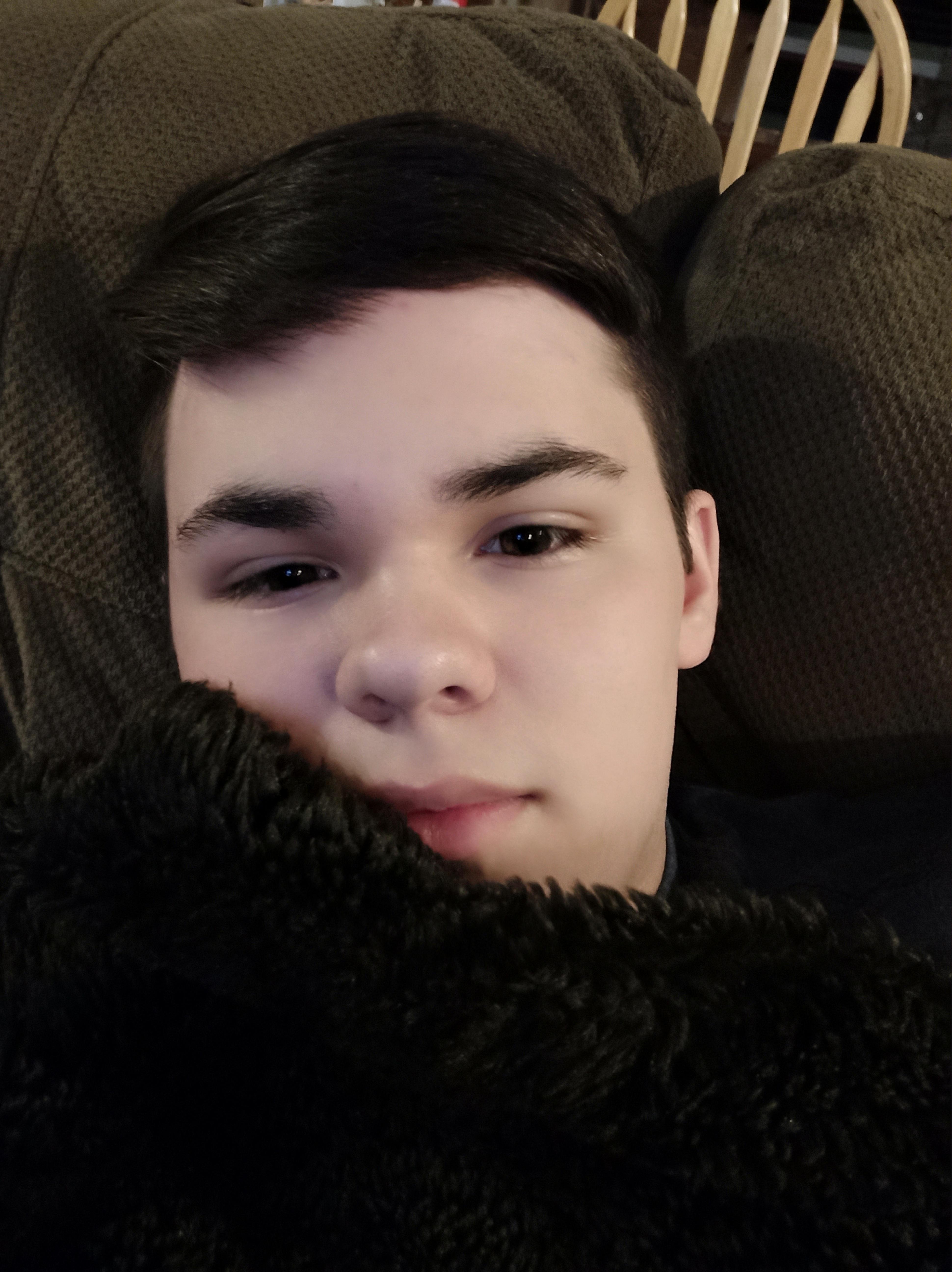 Hewwo everyone!!! | Scrolller